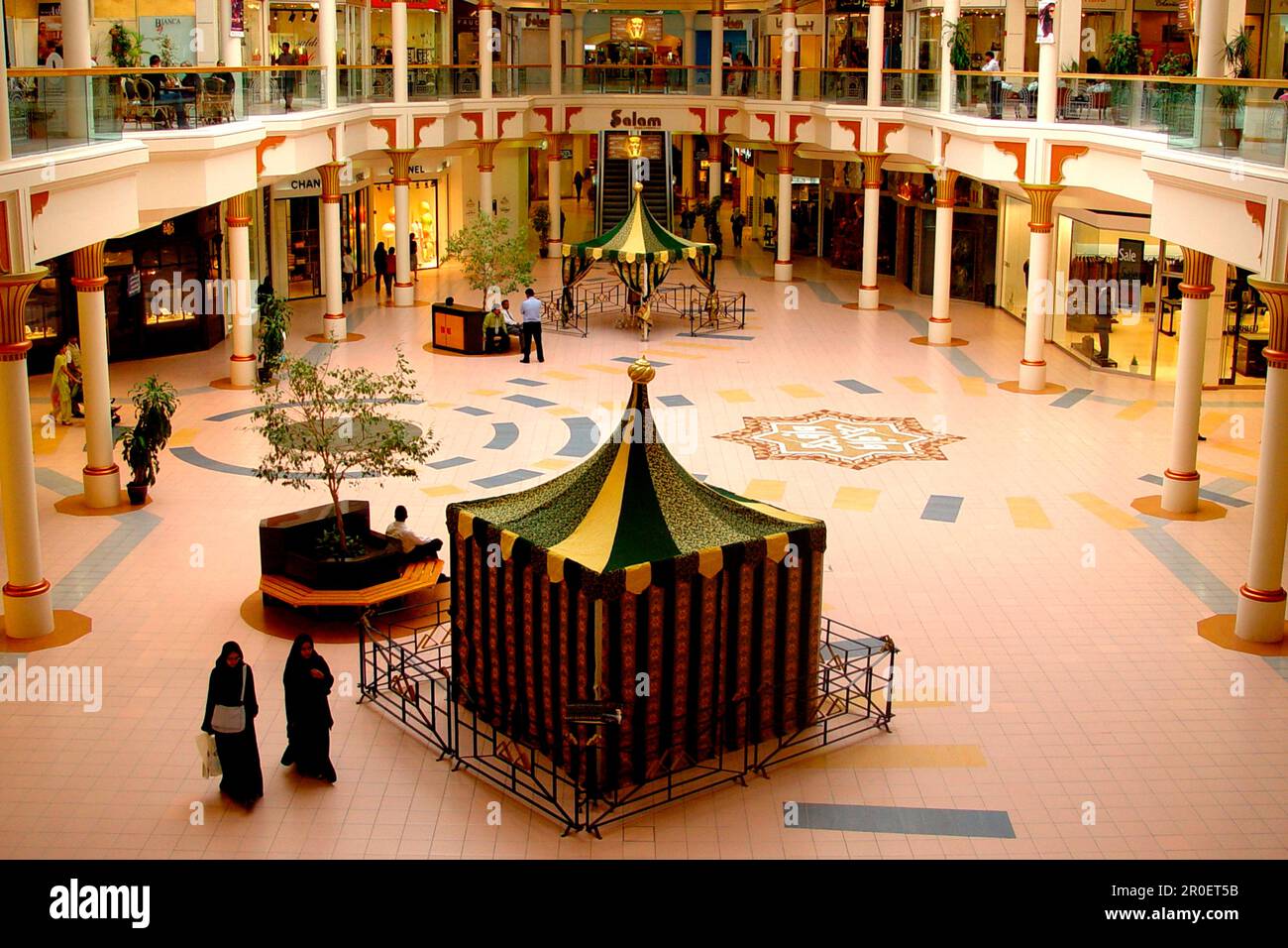 People at Wafi Shopping Center, Dubai, UAE, United Arab Emirates ...