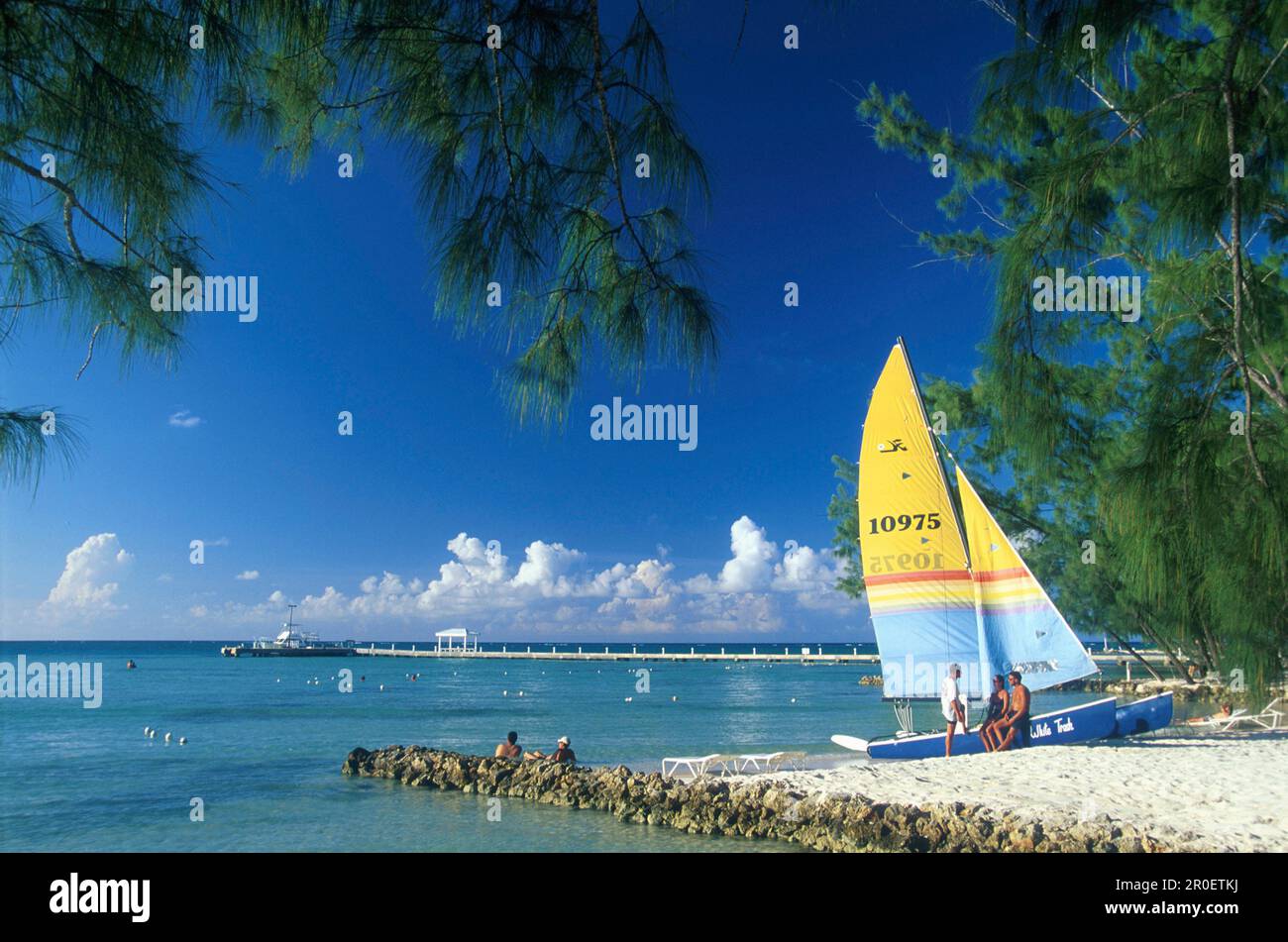 Katamaran, Strand, Rum Point, Grand Cayman Cayman Islands, Karibik ...