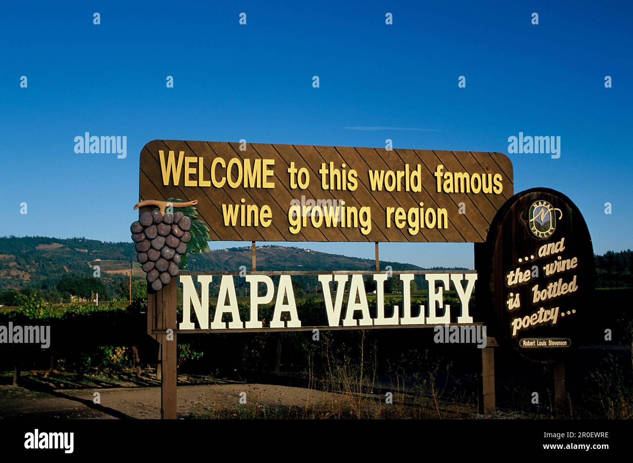 California napa valley signs hi-res stock photography and images - Alamy