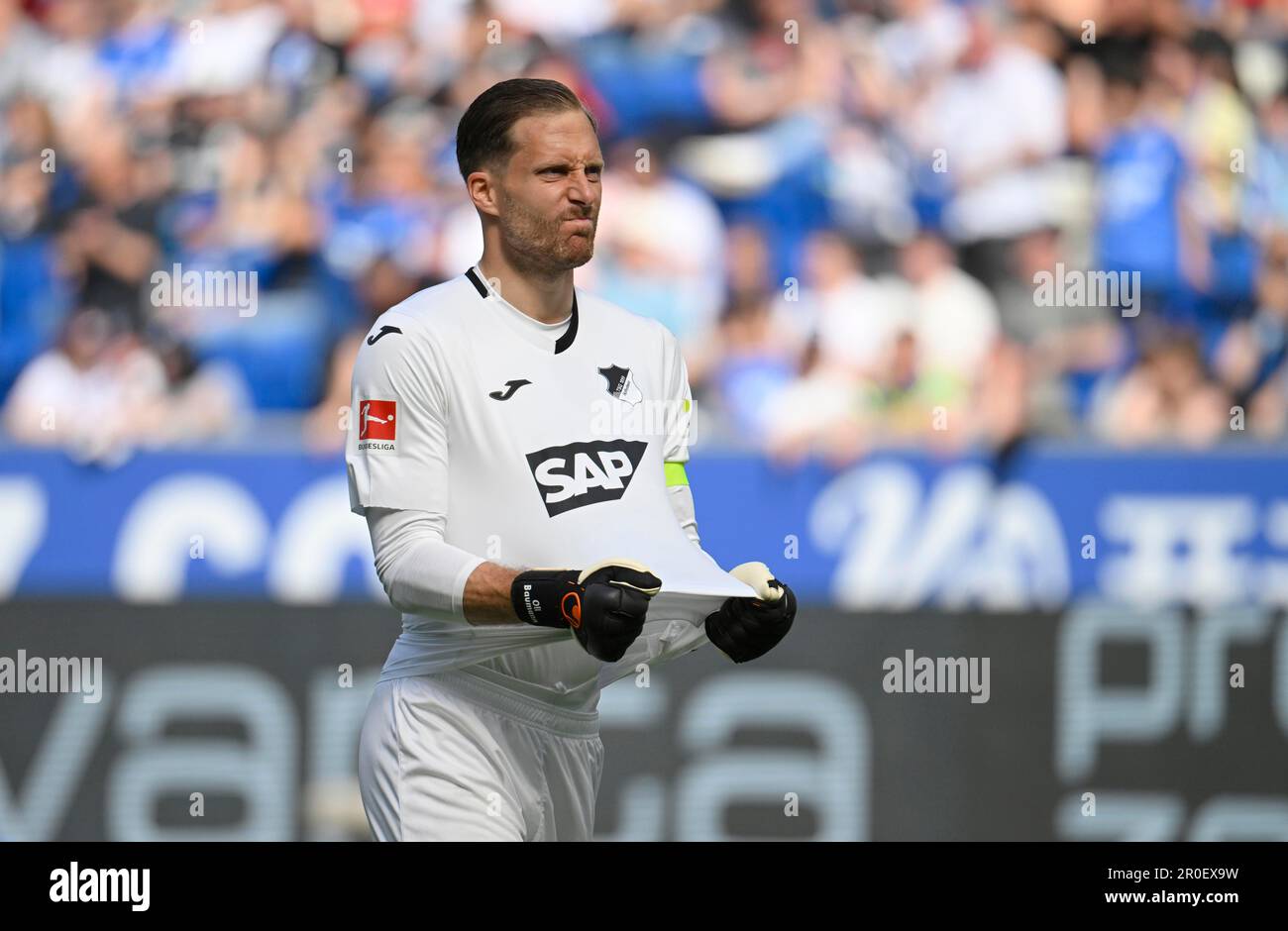 Goal celebration Goalkeeper Oliver Baumann TSG 1899 Hoffenheim (01 ...