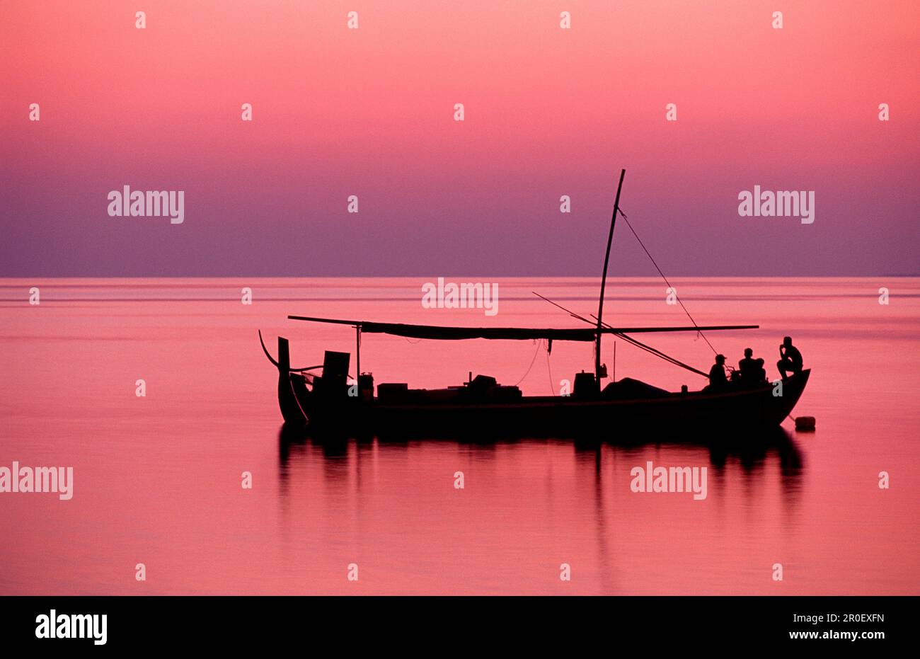Fishing Boat, Dhoni, Maldives, Indian Ocean, Meemu Atoll Stock Photo ...
