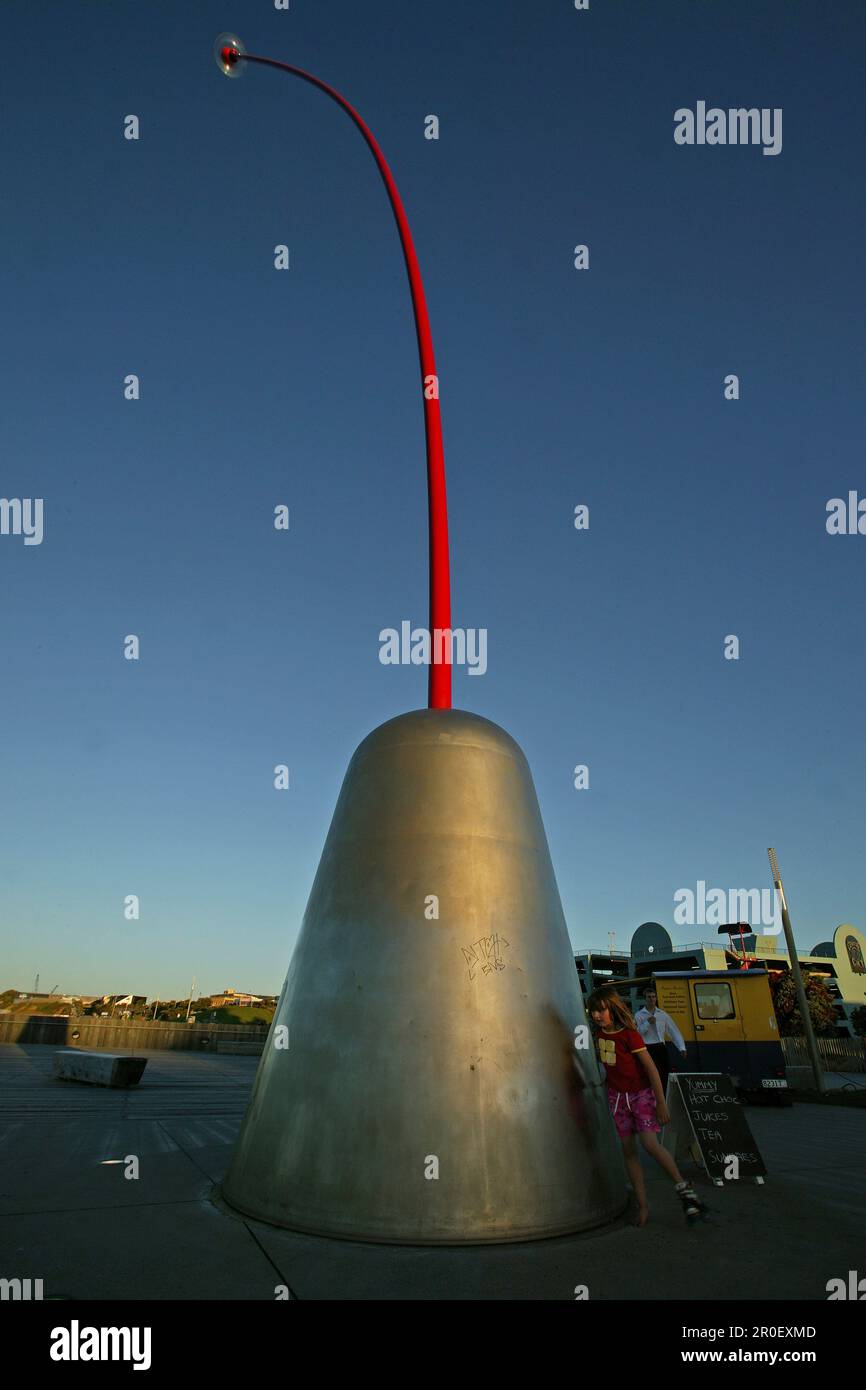 Len Lyes Wind Wand sculpture, Wind Wand by Len Lye, 45 metre high ...