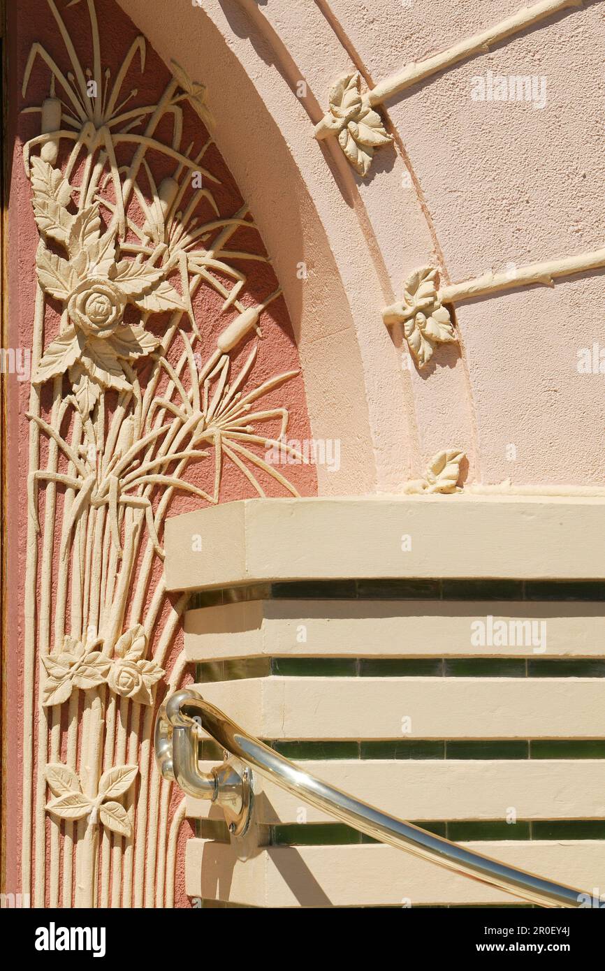 Detail of the Rothmans Building in the sunlight, Napier, Hawkes Bay ...