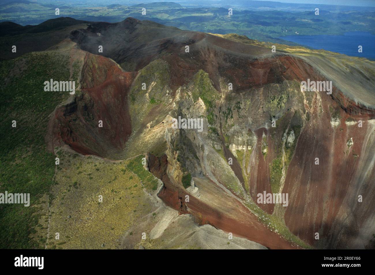 Tarawera vulkan hi-res stock photography and images - Alamy