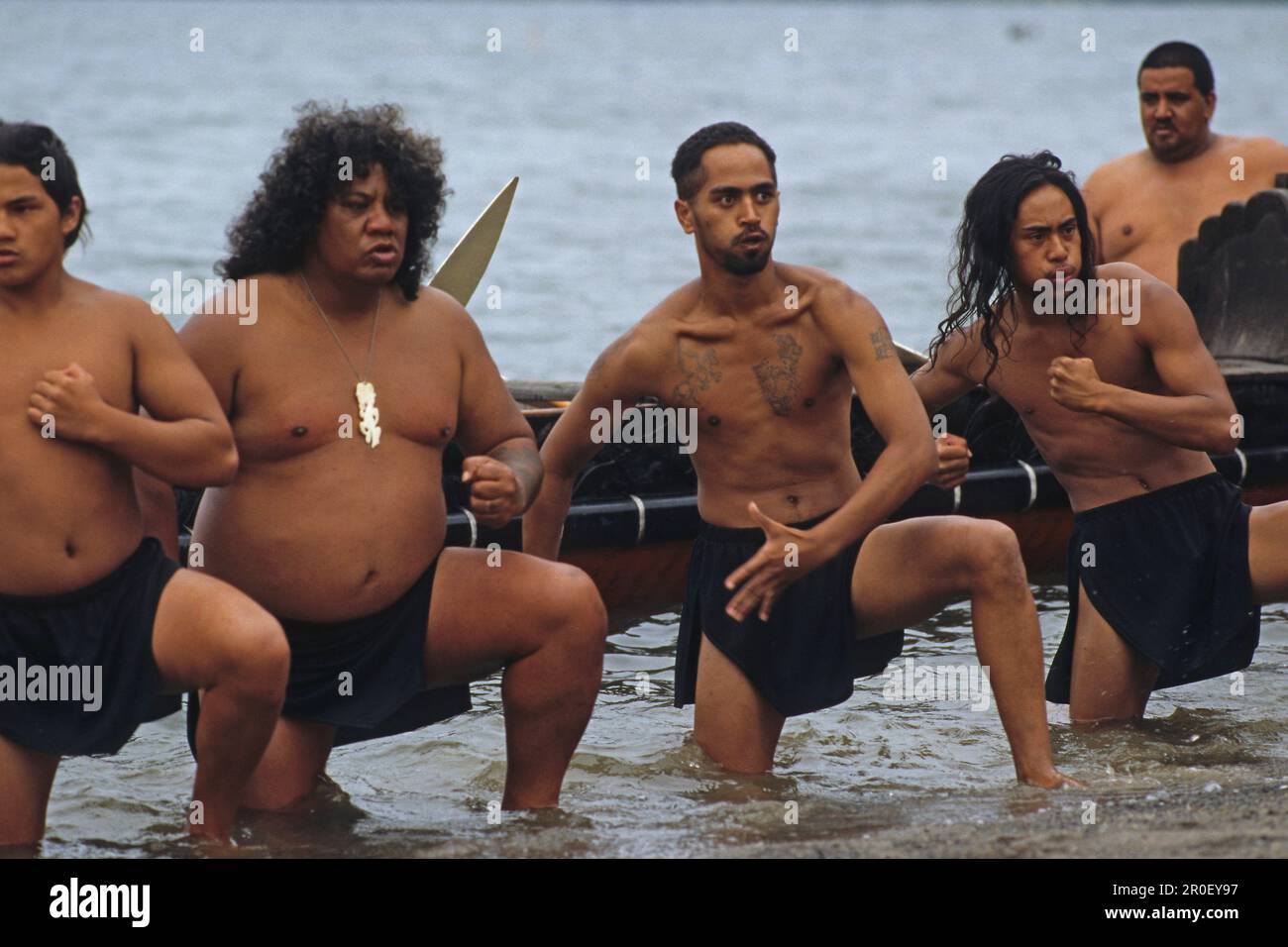 Maori haka tanz hi-res stock photography and images - Alamy