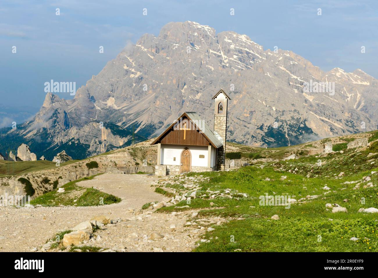 Three Peaks, Chapel, South Tyrol, Sesto Dolomites, Tre Cime di Lavaredo ...