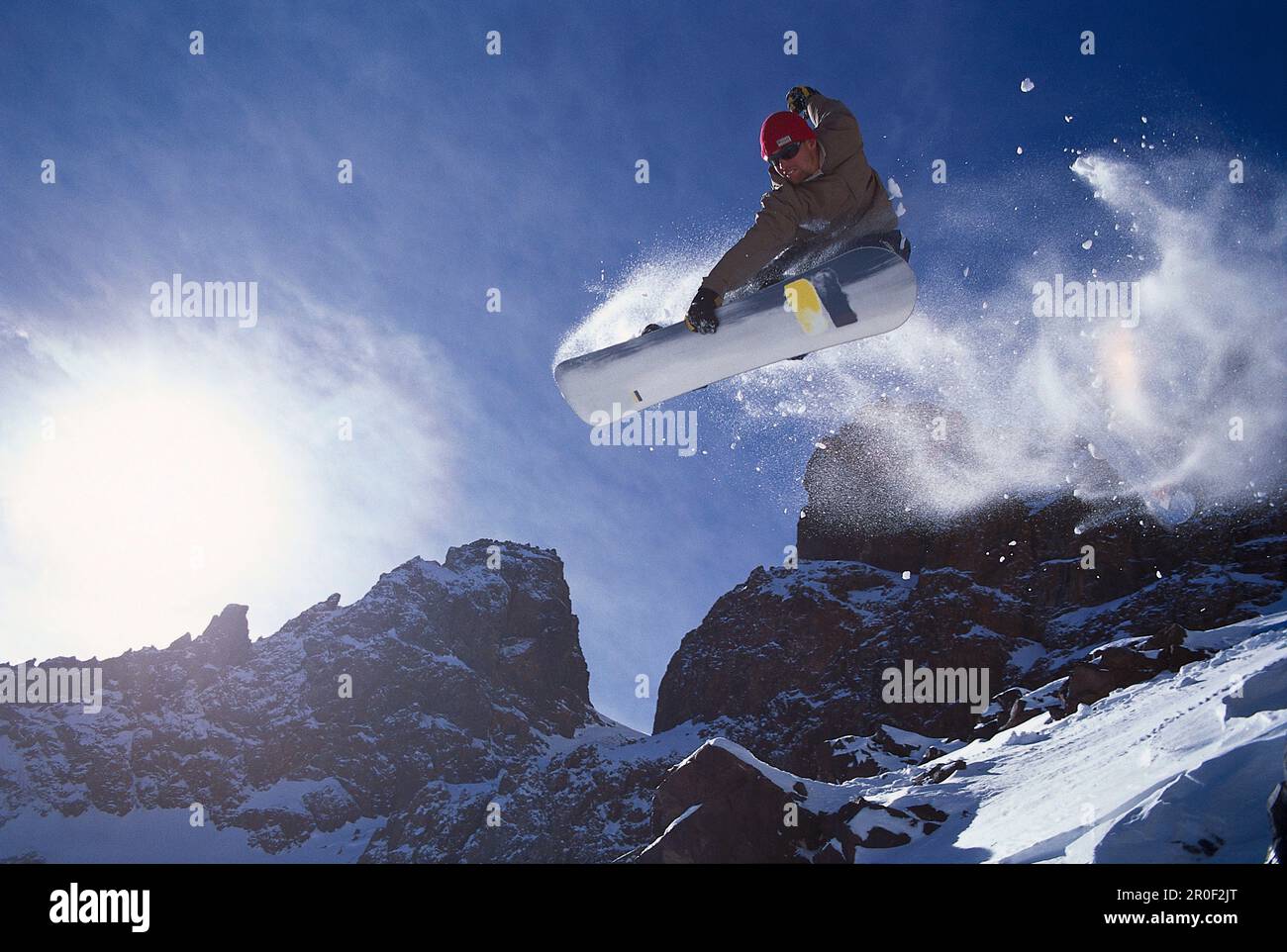 Back view male snowboarder hi-res stock photography and images - Alamy