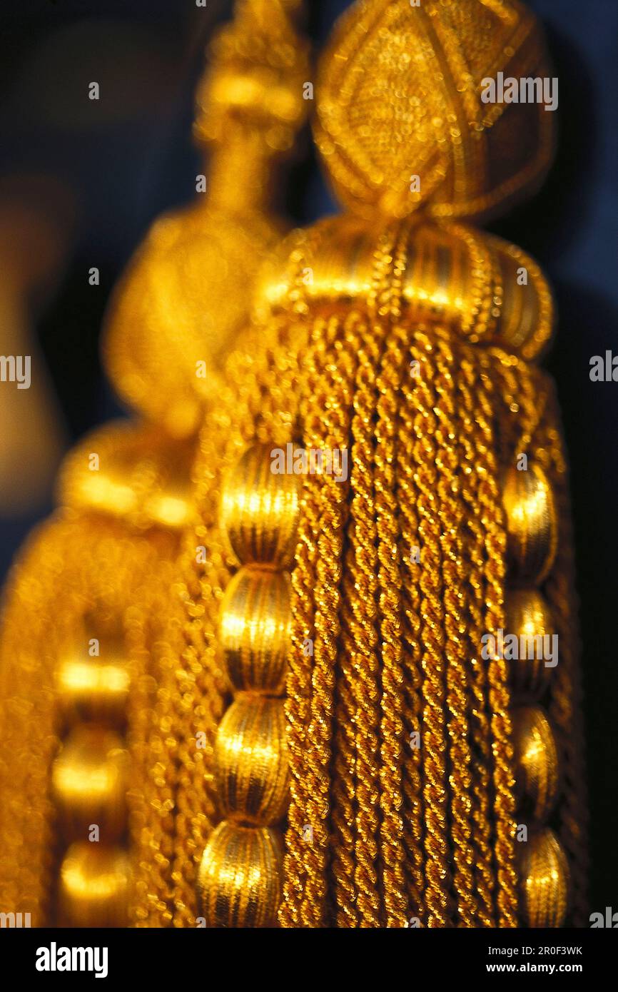 Gold string, Hotel Burj Al Arab, Dubai, V.A.E., United Arab Emirates ...