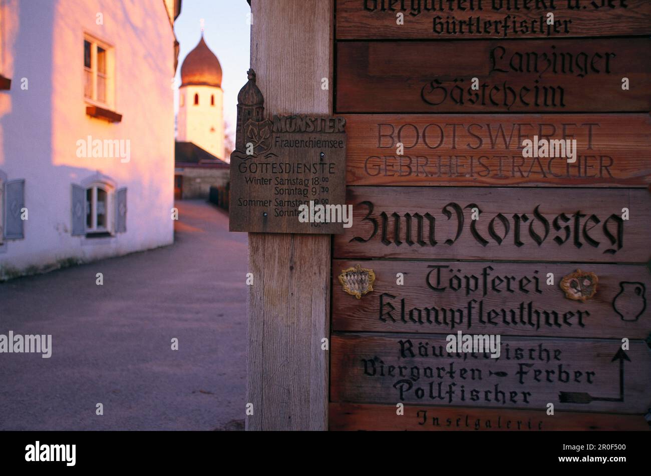 Optical posts hi-res stock photography and images - Alamy