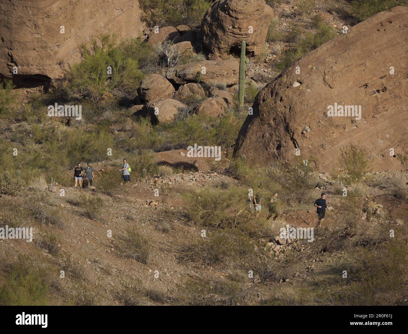 WALKERS ON TRAIL, CAMELBACK MOUNTAIN VIEW AND VISTA. TRAIL., PHOENIX ...