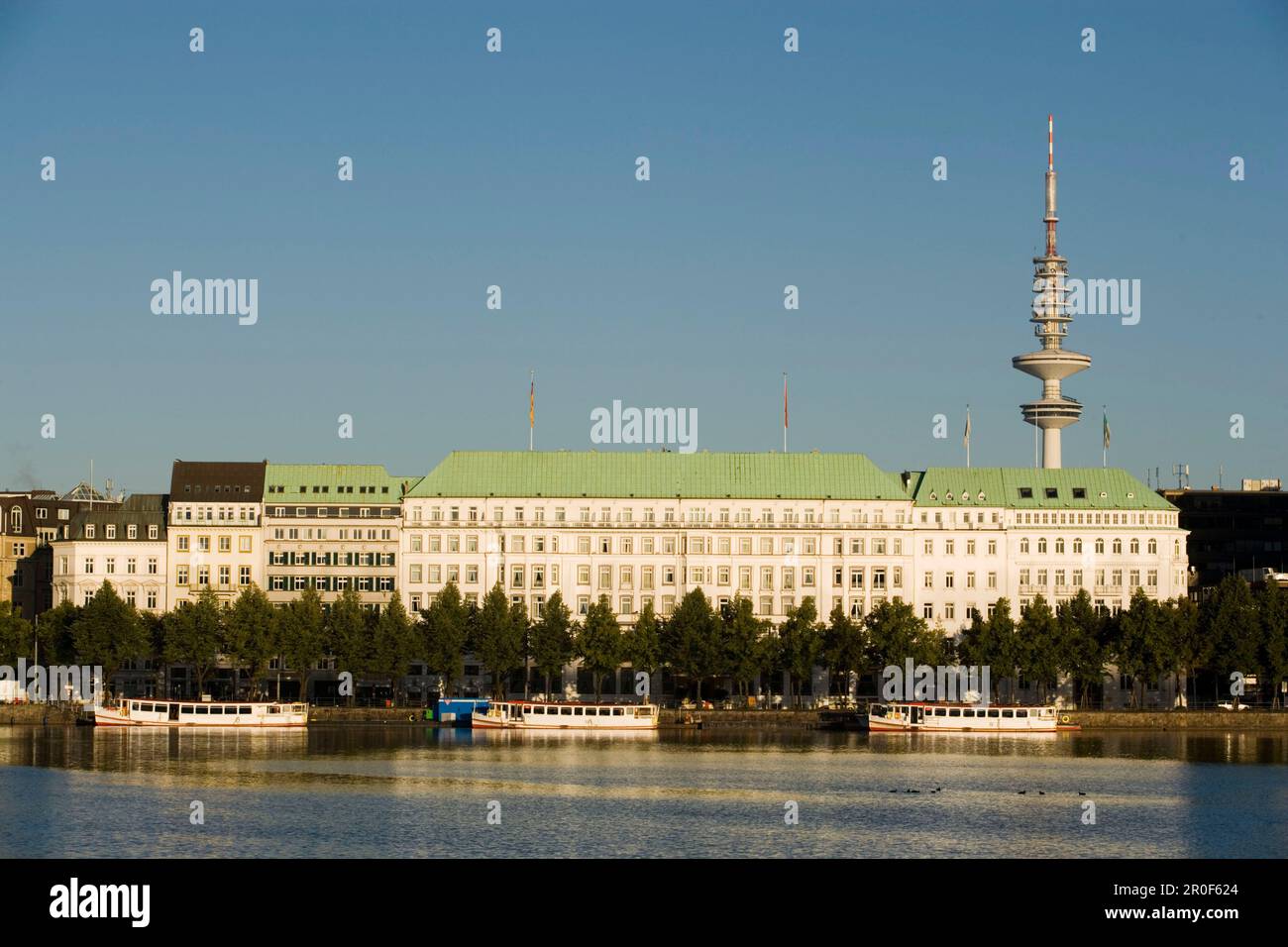 Inner Alster at Neuer Jungfernstieg with television tower, Hamburg ...