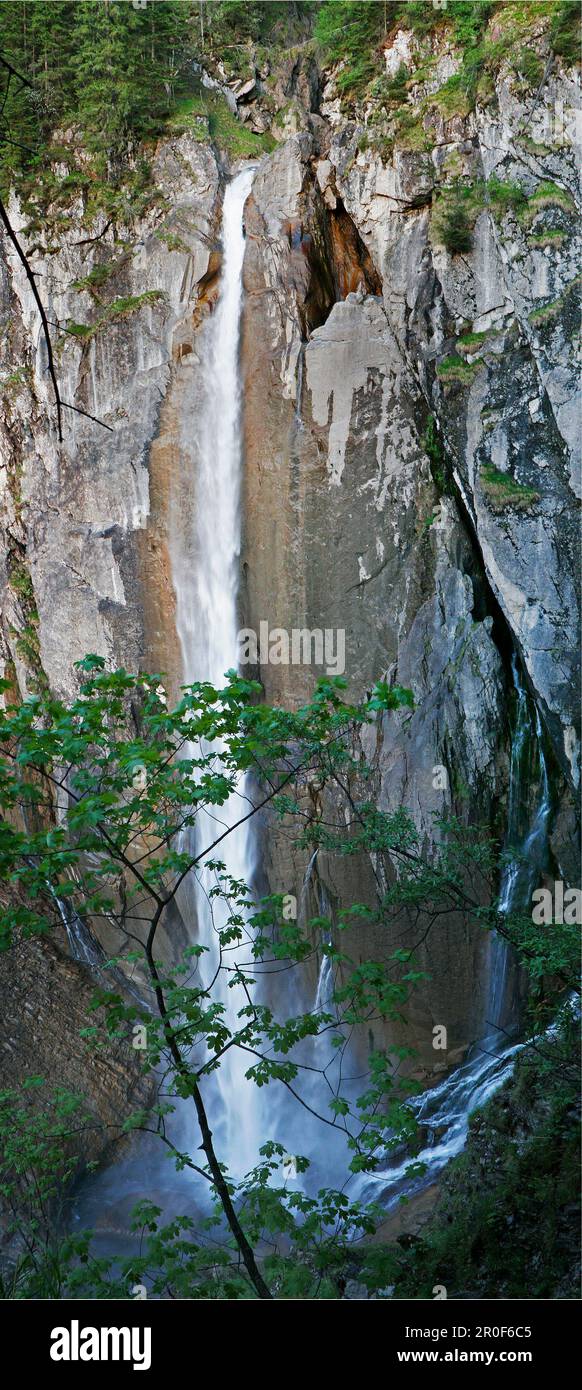 Pochtenfall waterfall, Bernese Oberland, Bern, Switzerland, Alps Stock ...
