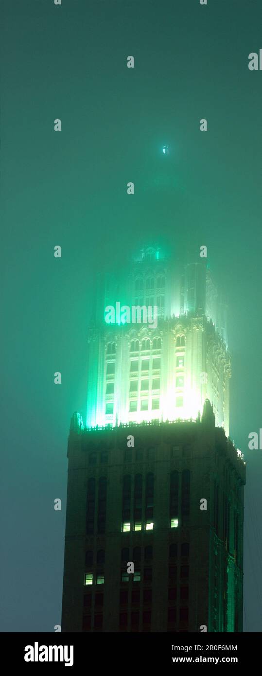 Woolworth building light hi-res stock photography and images - Alamy