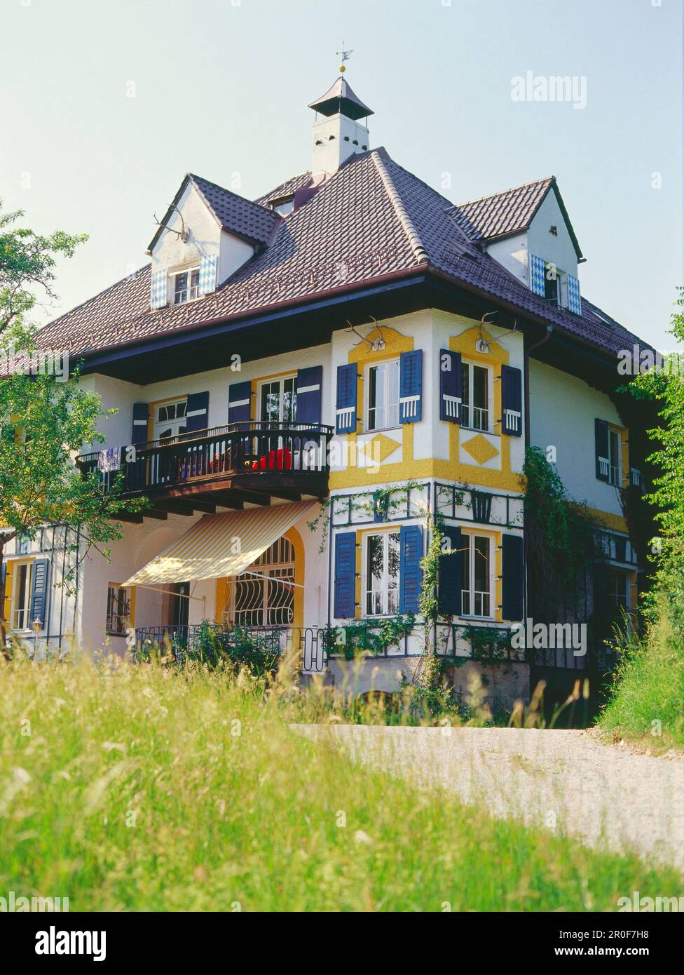 Villa and garden, Murnau, Upper Bavaria, Bavaria, Germany Stock Photo ...