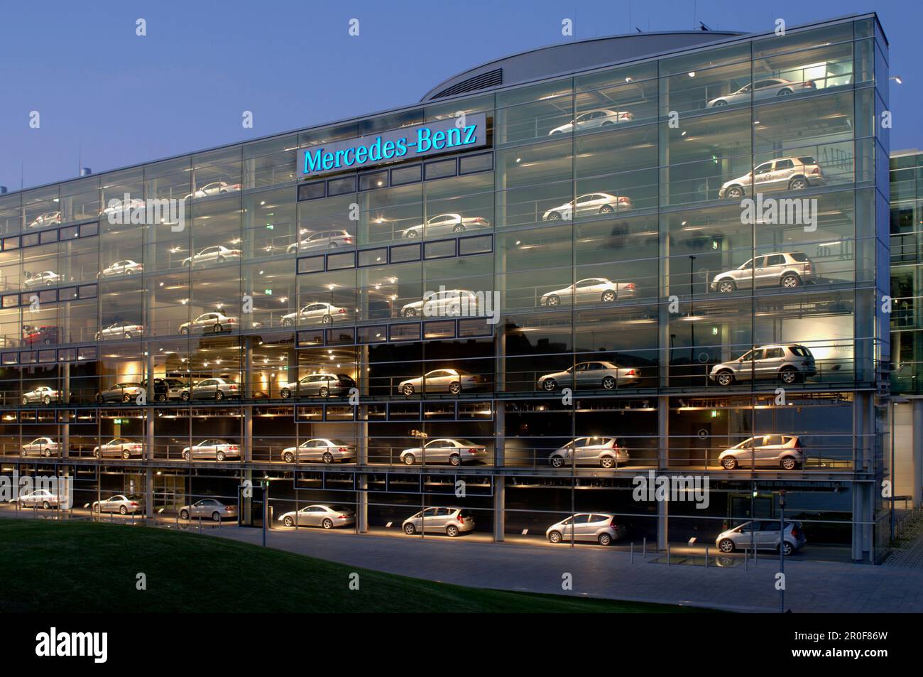 Mercedes Benz Showroom, Munich, Bavaria, Germany Stock Photo - Alamy