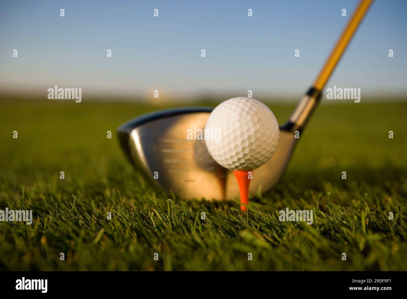 Golf club and golf ball, close-up Stock Photo - Alamy