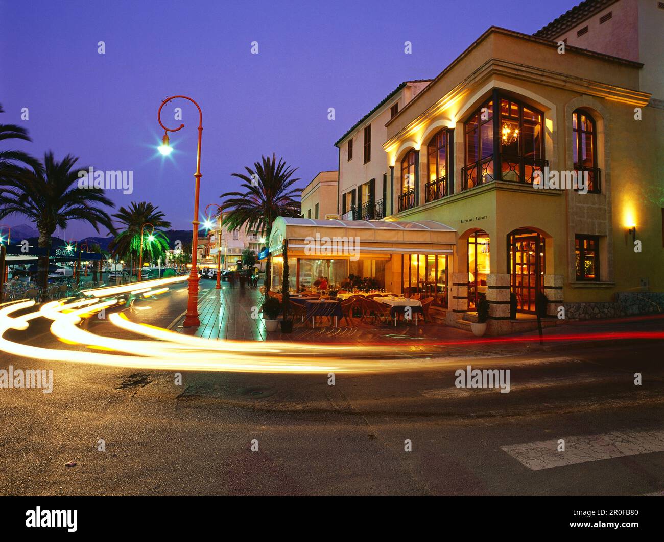 Restaurant Andratx at night, Harbour Promenade, Port d'Andratx ...