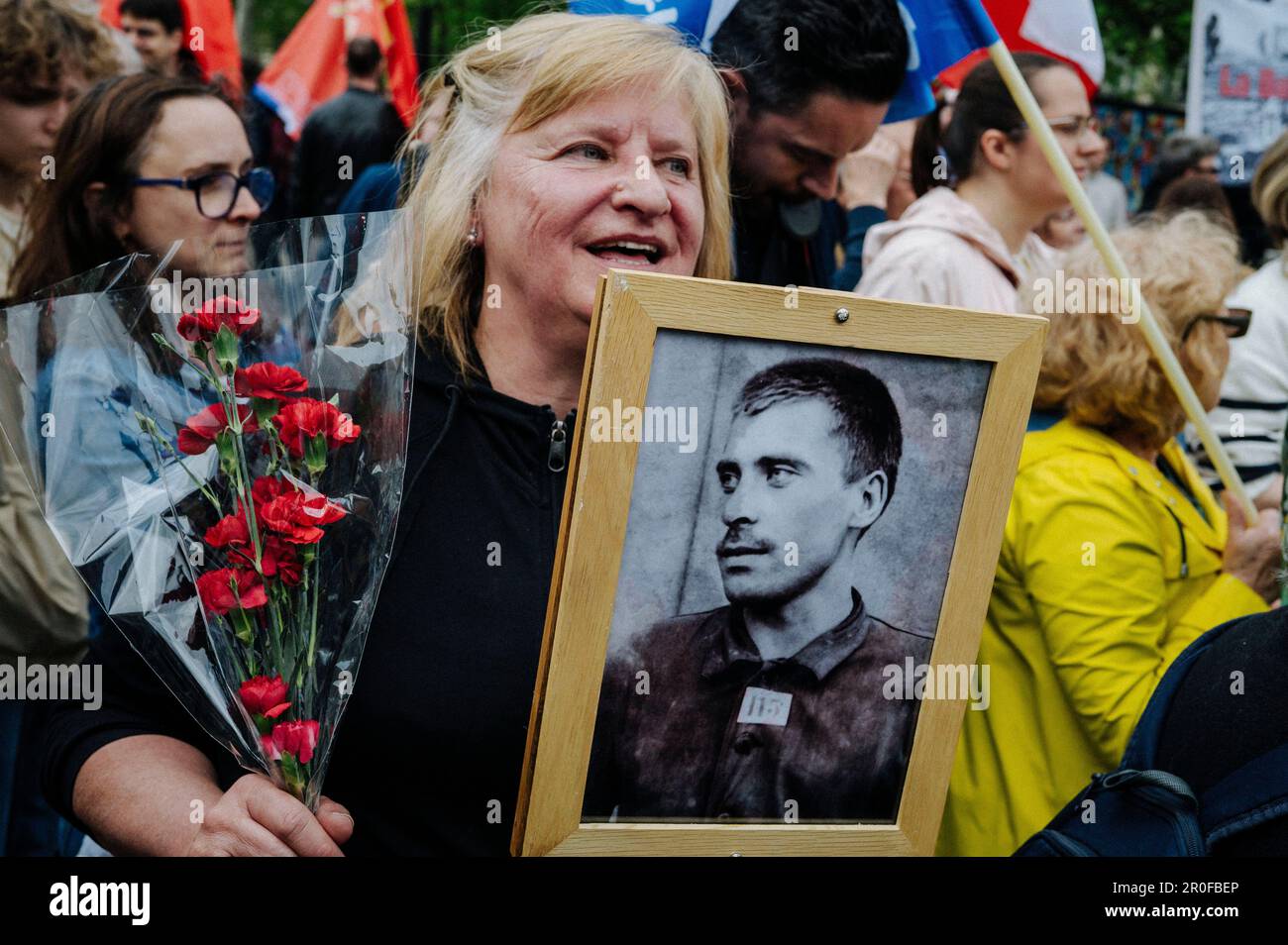 Jan Schmidt-Whitley/Le Pictorium - Immortal Regiment march in Paris - 8 ...