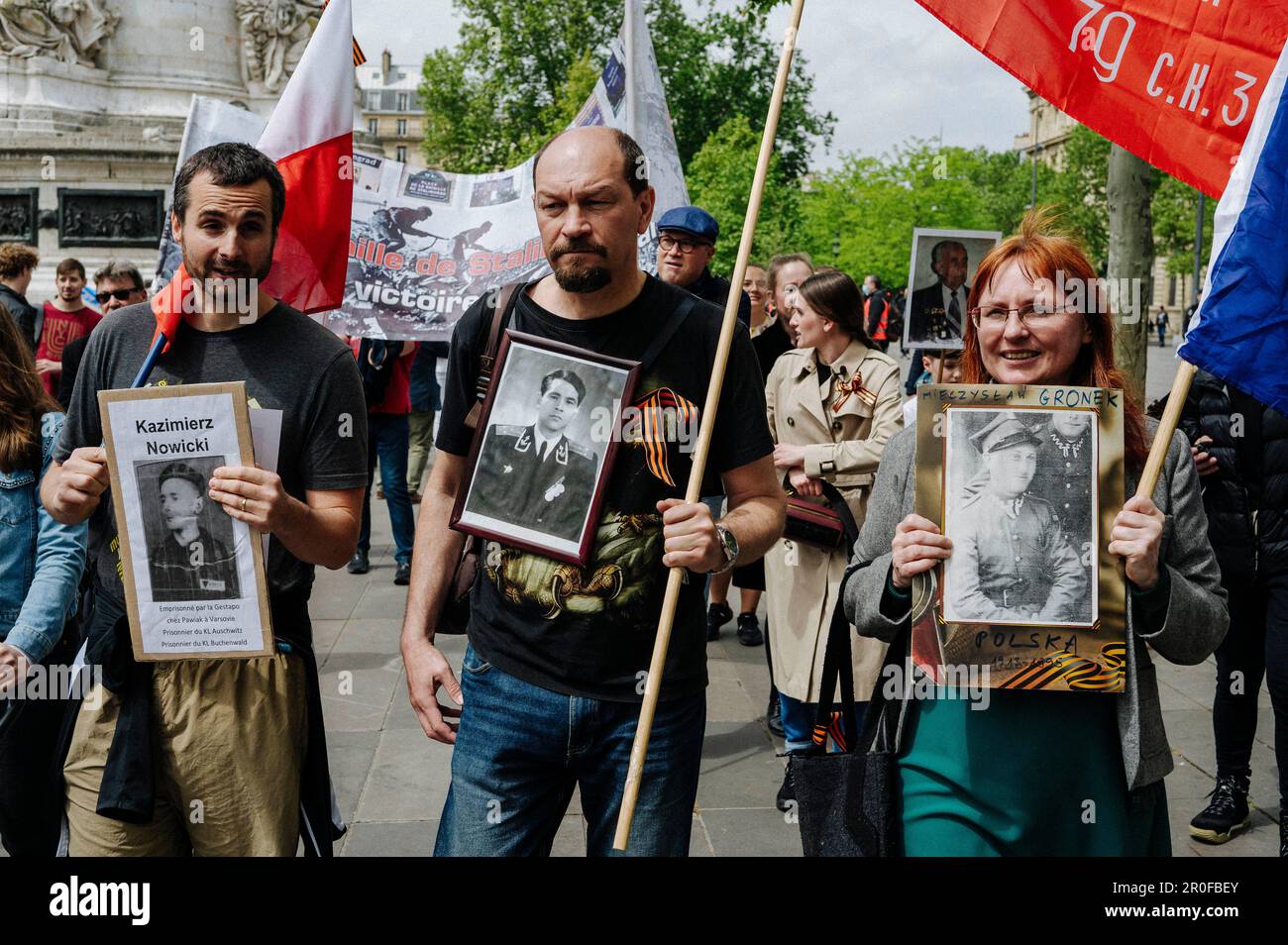 Jan Schmidt-Whitley/Le Pictorium - Immortal Regiment march in Paris - 8 ...