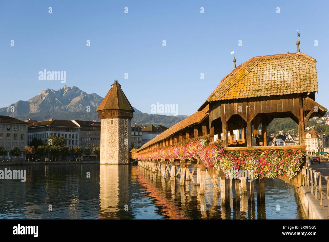 Reuss river with chapel bridge, the oldest covered bridge in Europe and ...