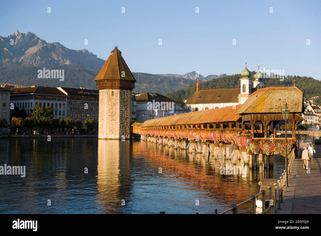 River Reuss with Kapellbrücke (chapel bridge, oldest covered bridge of ...