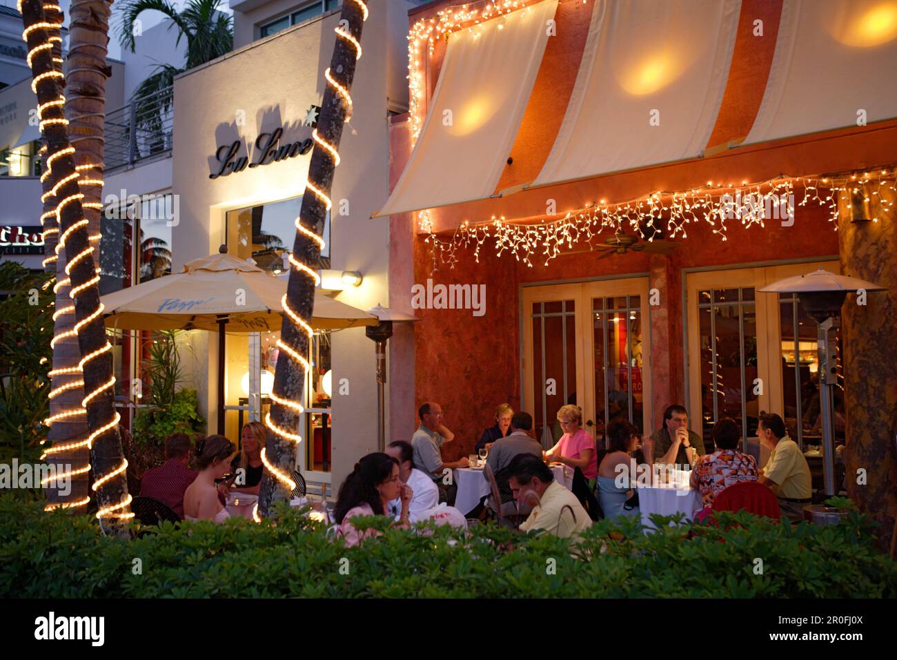 Dining in Pazzo Restaurant on 5th Avenue, Naples, Florida, USA Stock ...