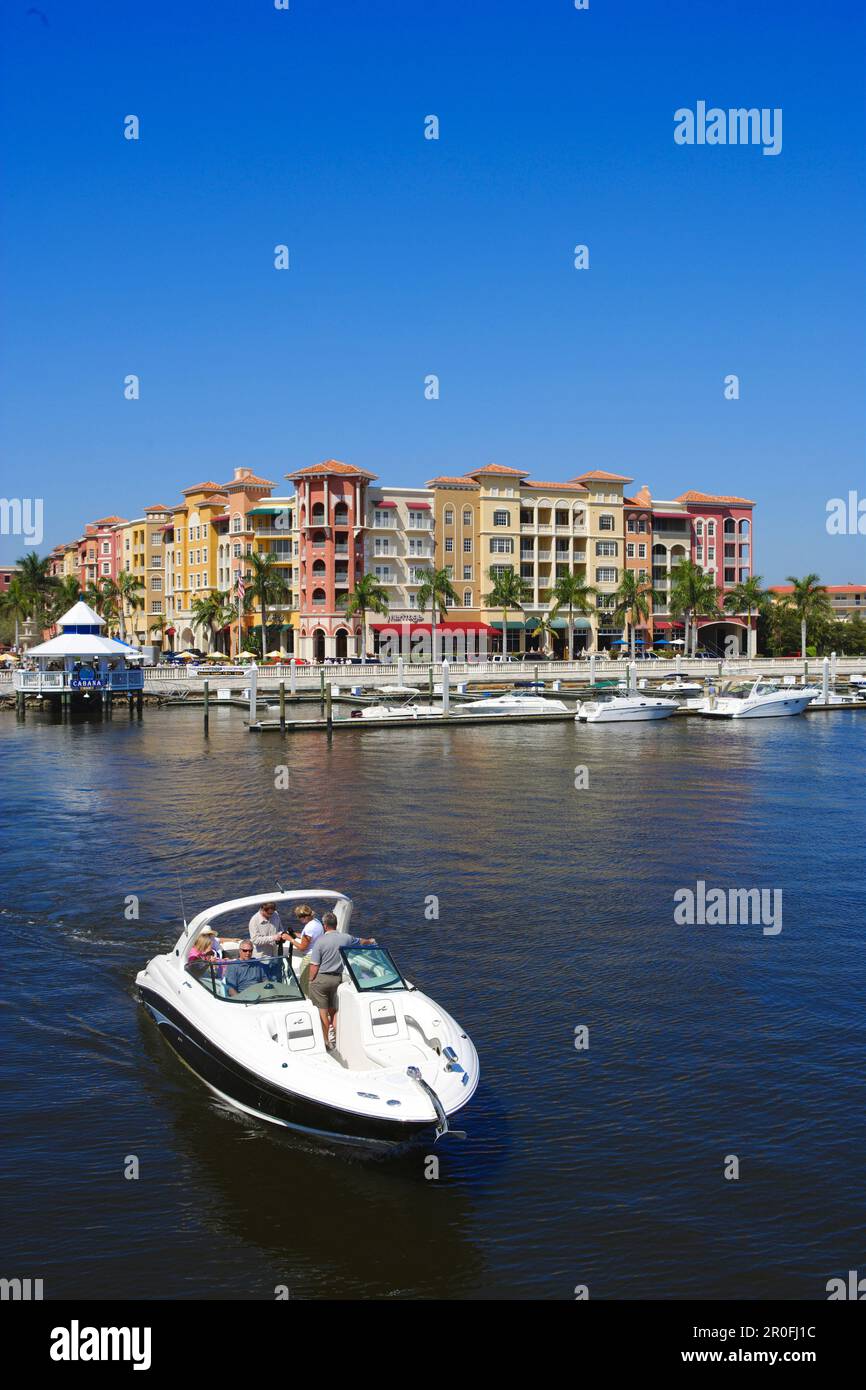 Sunday boat excursion in Naples, Florida, USA Stock Photo - Alamy