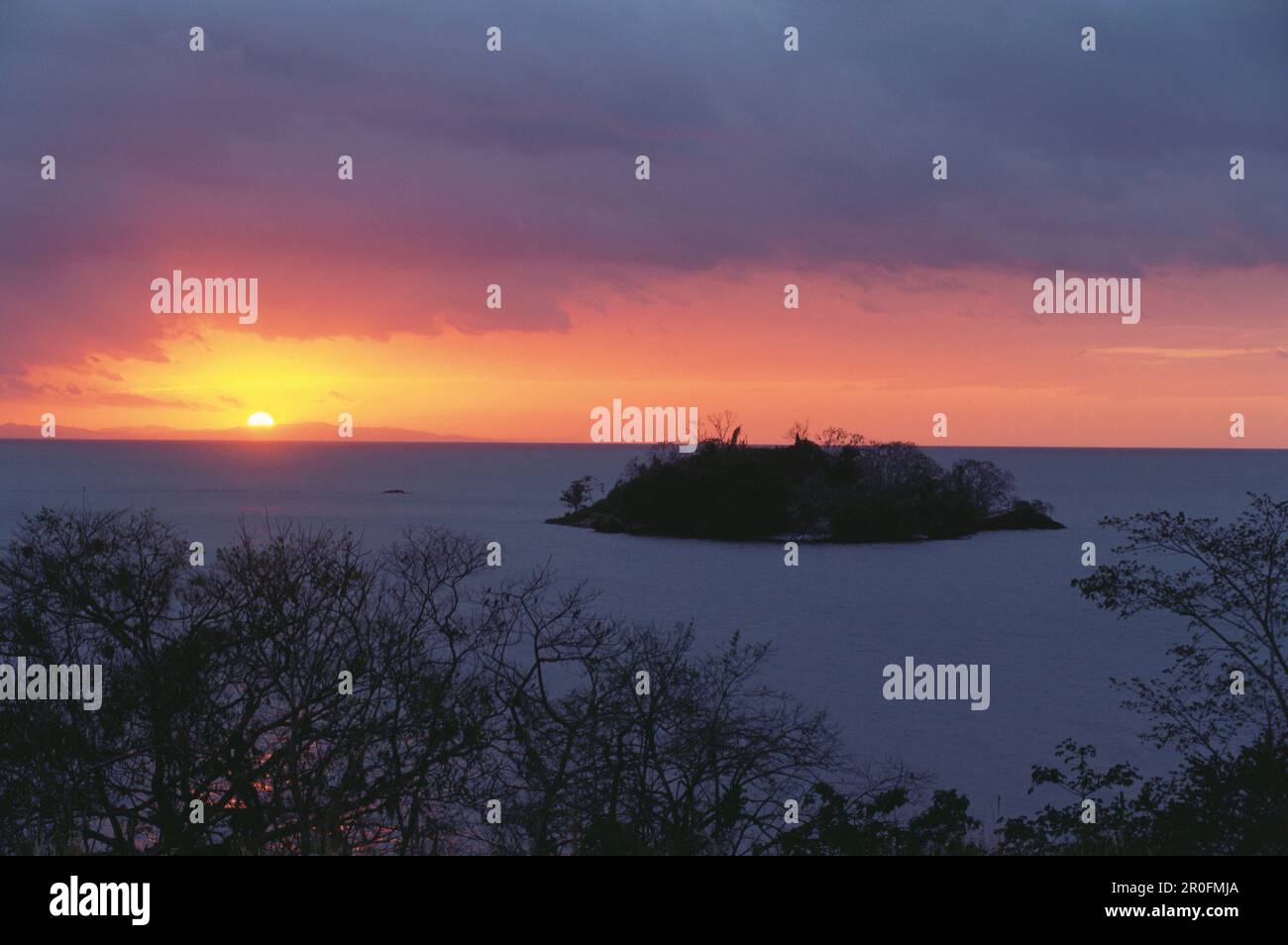 Island Javilla at sunset, Mancarroncito, Solentiname Islands, Lake ...