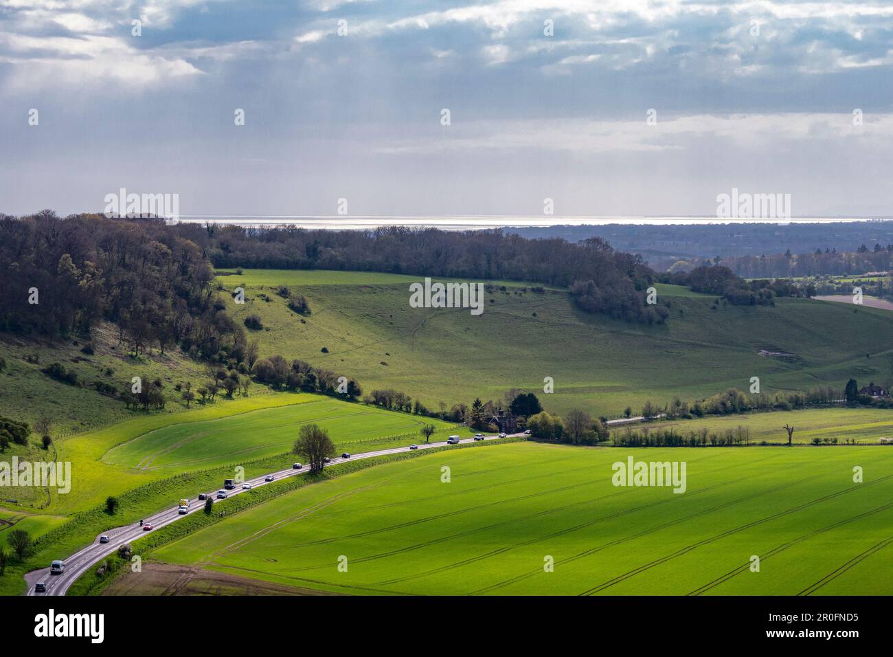 Mid-afternoon traffic on the A280, Longfurlong road, between Findon and ...