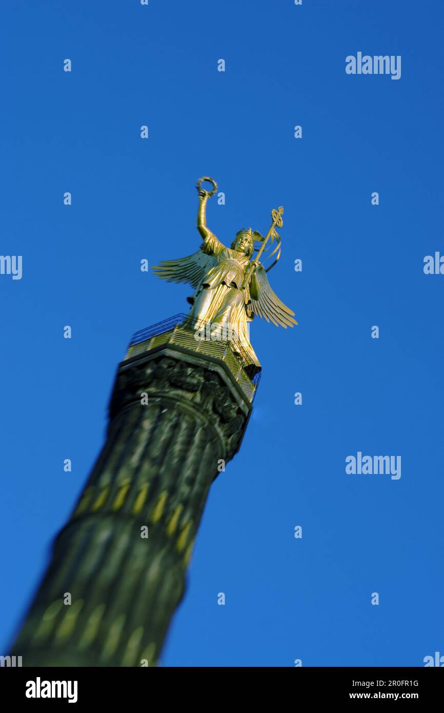Column symbolism hi-res stock photography and images - Alamy