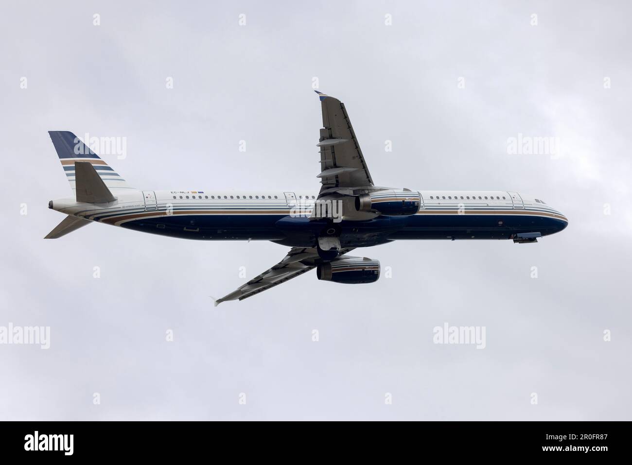 Privilege Style Airbus A321-231 (REG: EC-NLJ) operating flight KM387 to ...