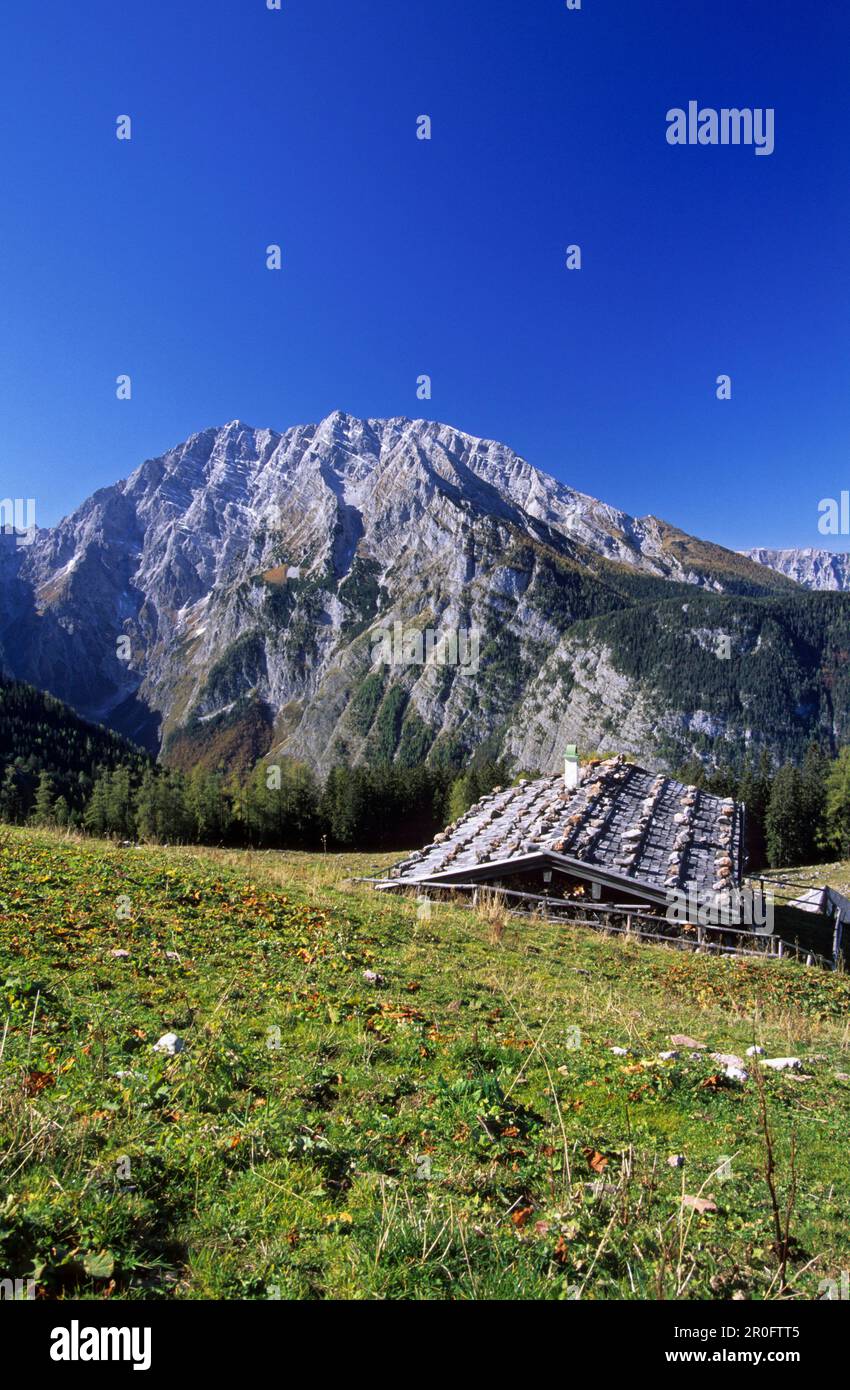 Alpine hut with Watzmann, Berchtesgaden Alps, Berchtesgaden, Bavaria ...