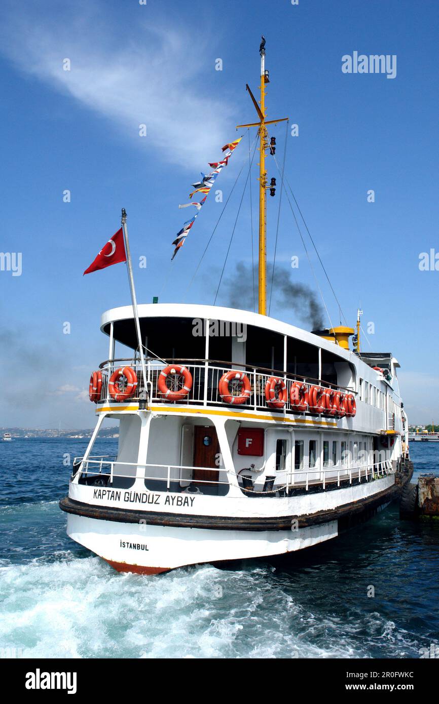 Whole ferry hi-res stock photography and images - Alamy