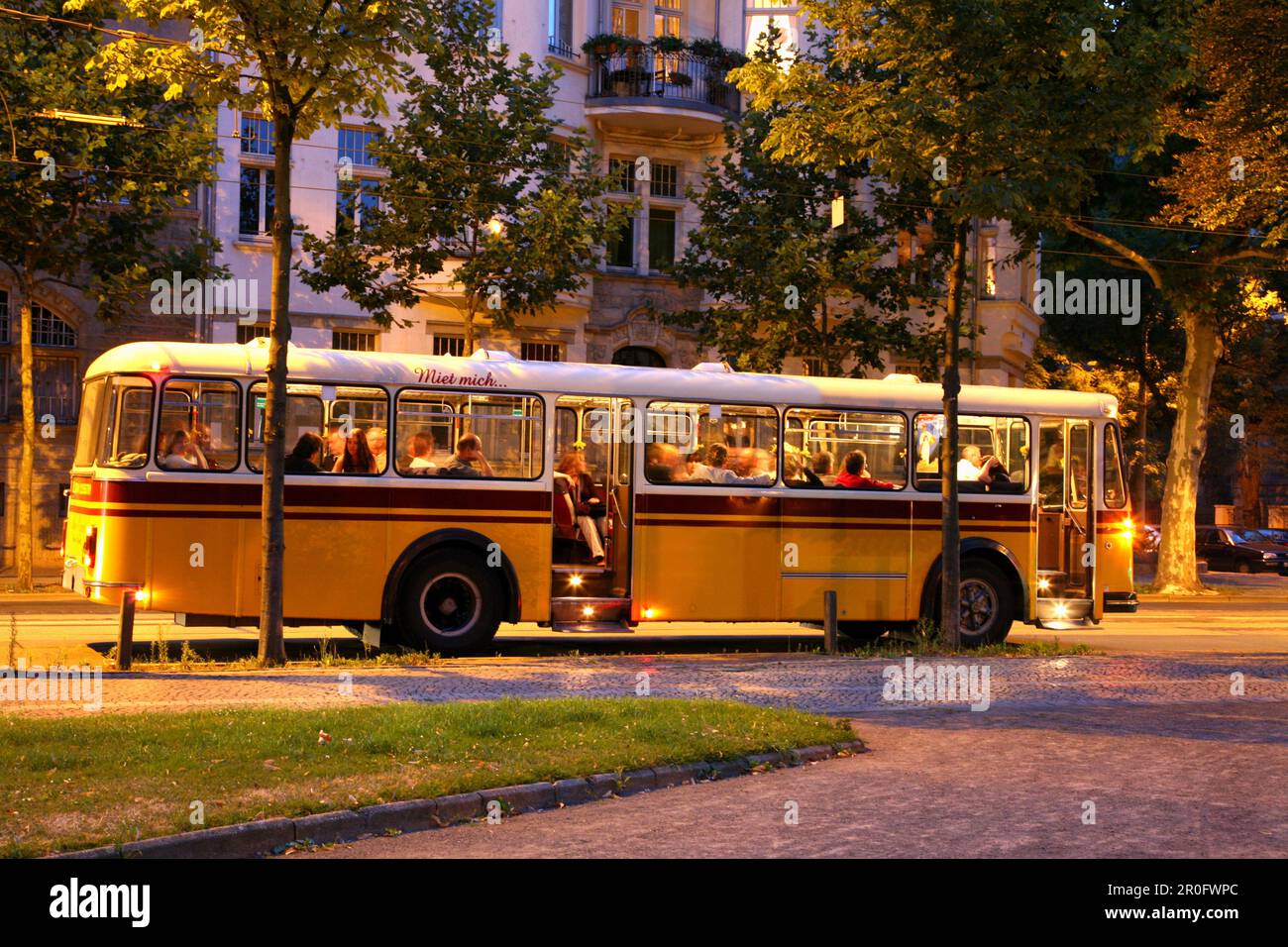 Sightseeing in a traditional coach, Leipzig, Saxony, Germany Stock ...