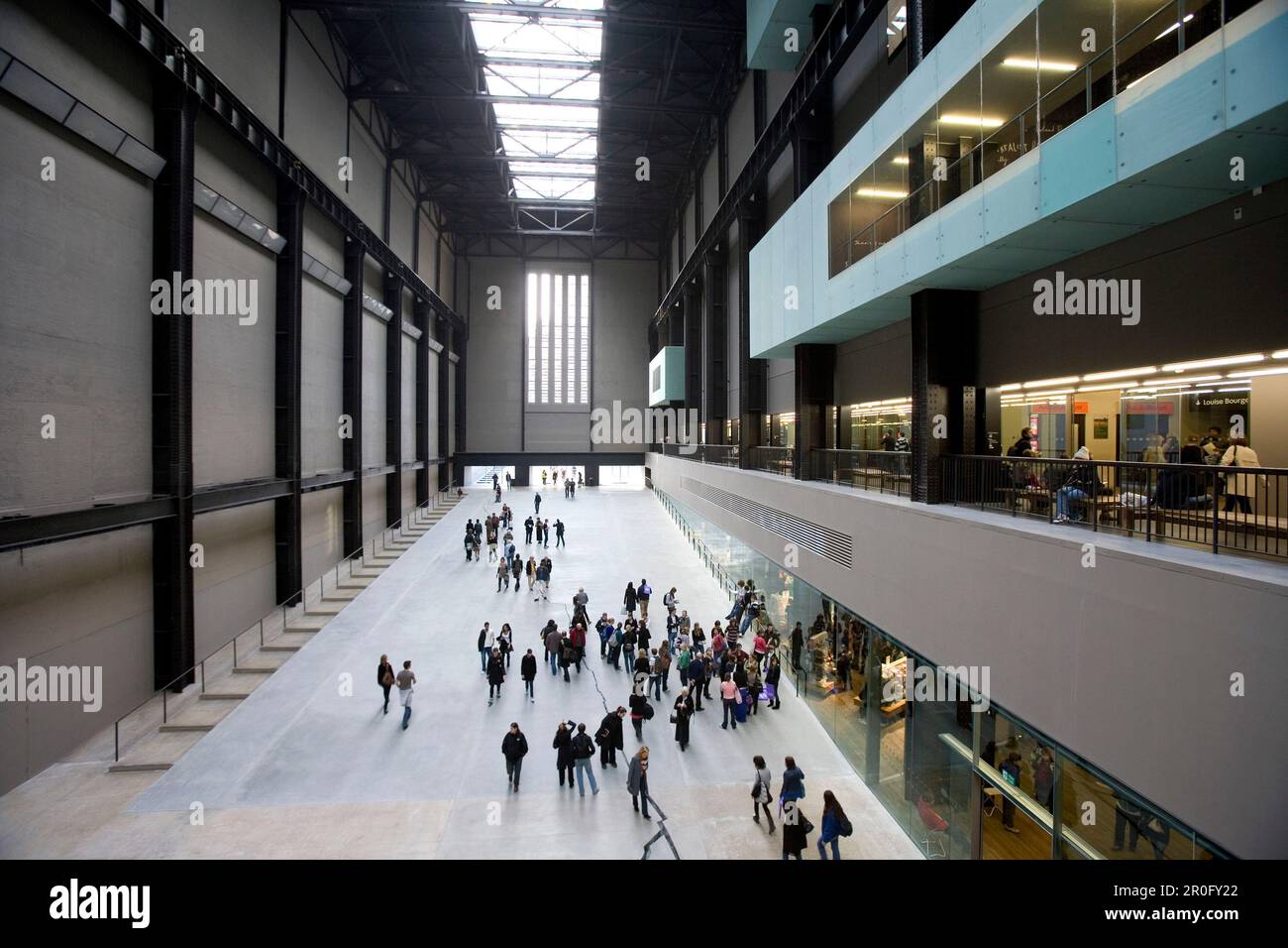 Doris Salcedo`s Shibboleth in the Turbine Hall of Tate Modern, London ...