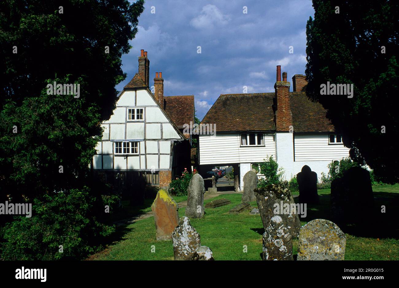 Smarden village kent england uk hi-res stock photography and images - Alamy