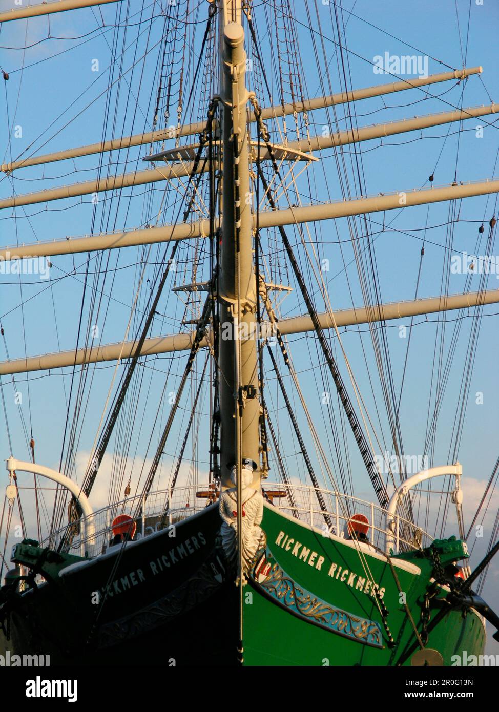 Old sailing ship rickmer rickmers hi-res stock photography and images ...