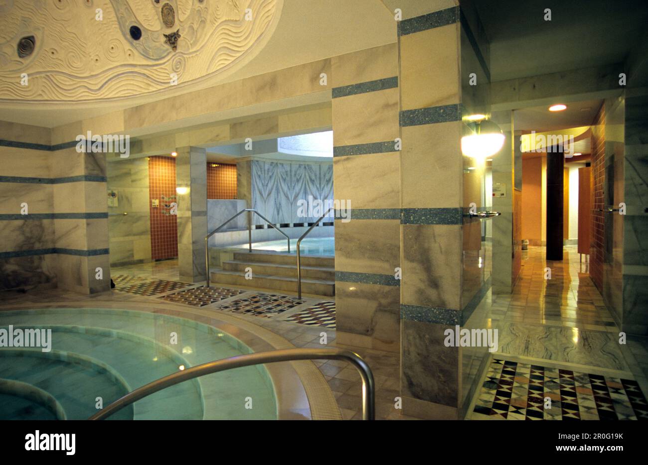 Roman irish spa hi-res stock photography and images - Alamy