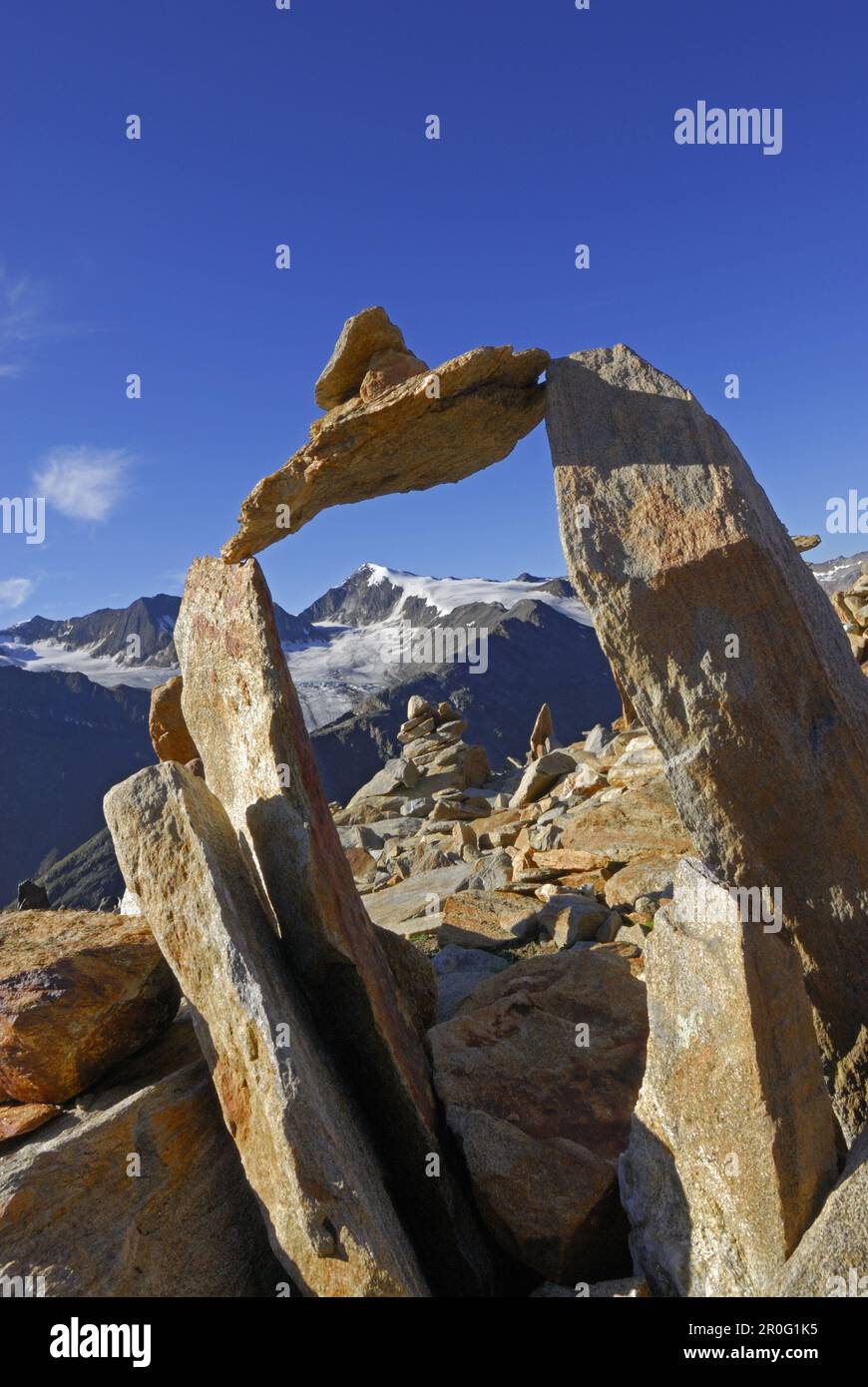 Similaun mountain top hi-res stock photography and images - Alamy