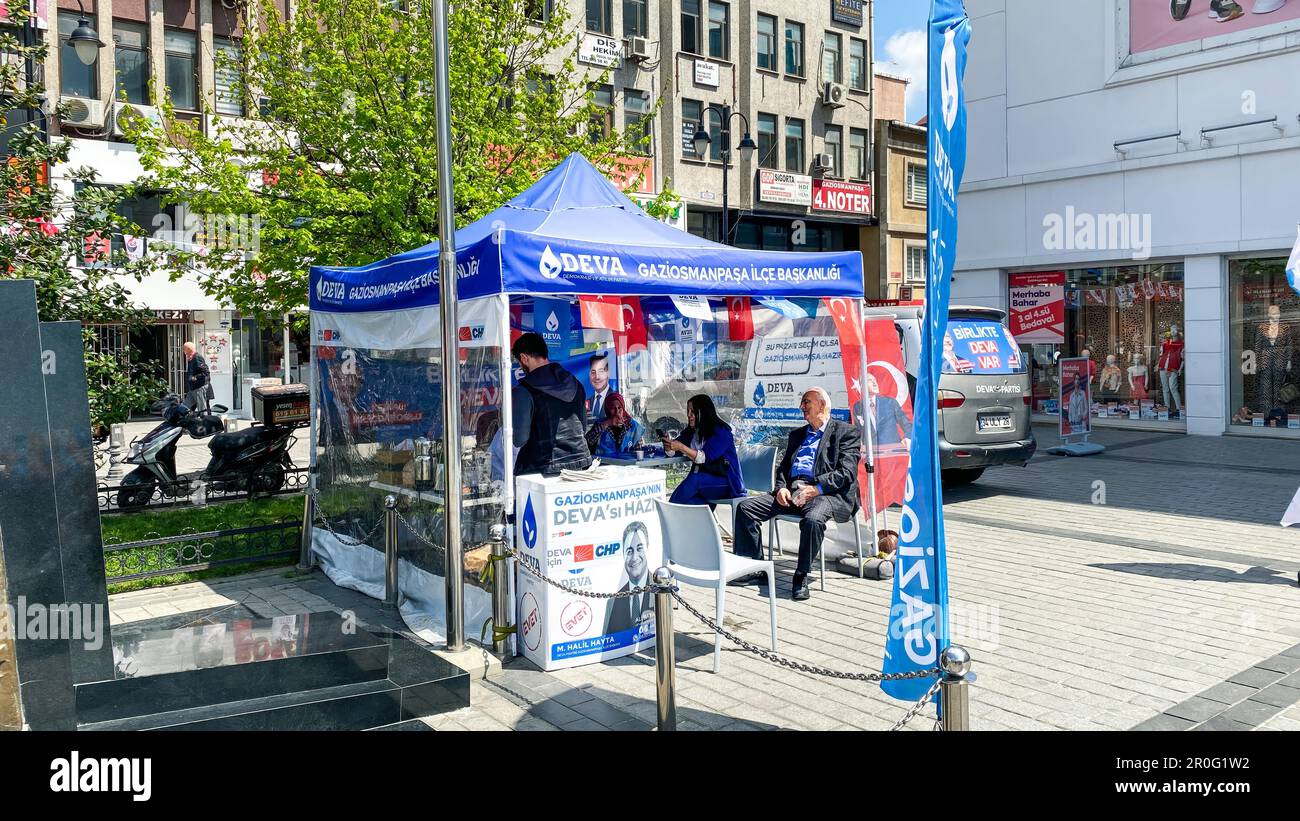 Deva party hi-res stock photography and images - Alamy