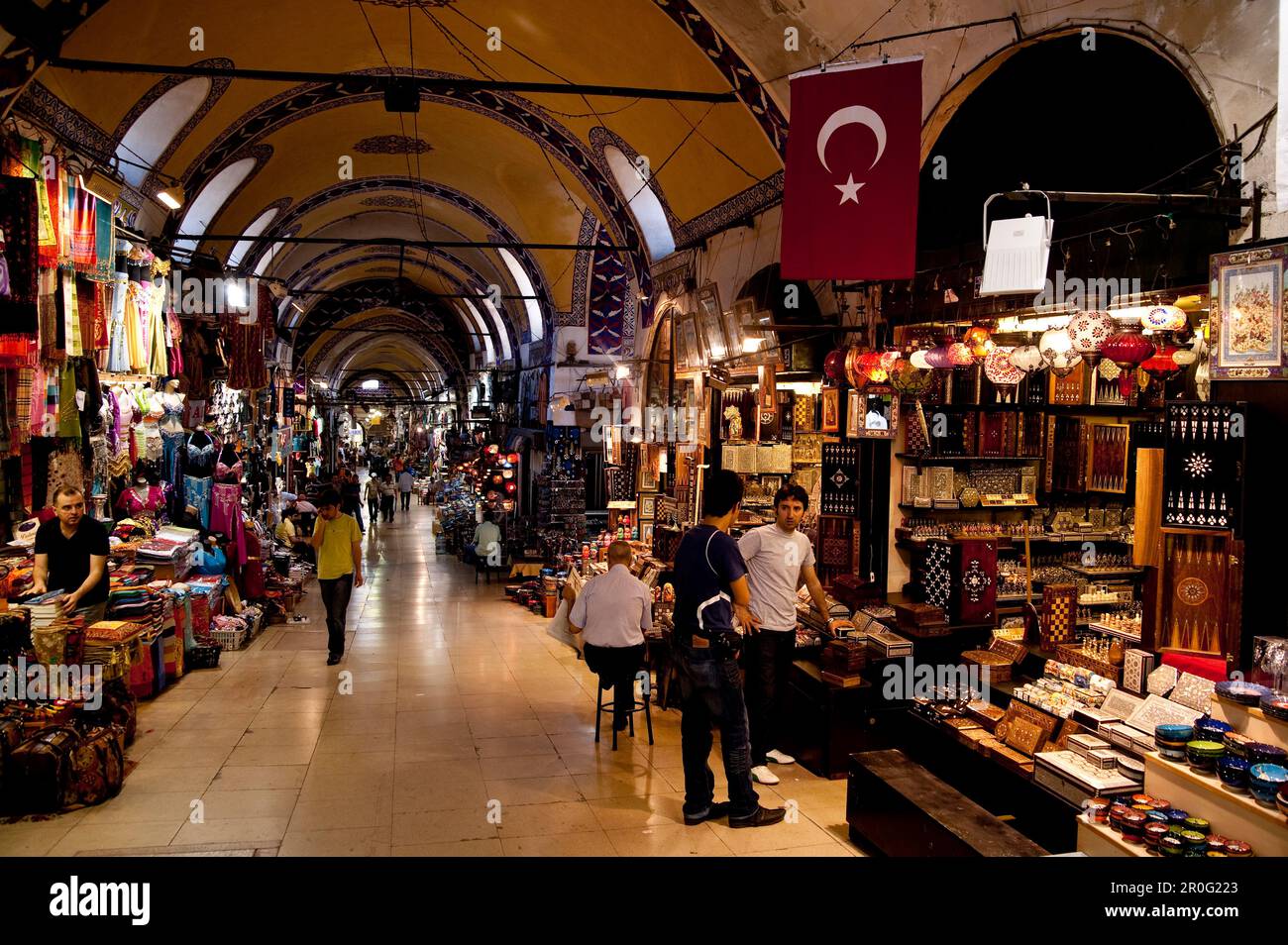 Interior view of the Grand Bazaar, Kapali Carsi, Istanbul, Turkey ...