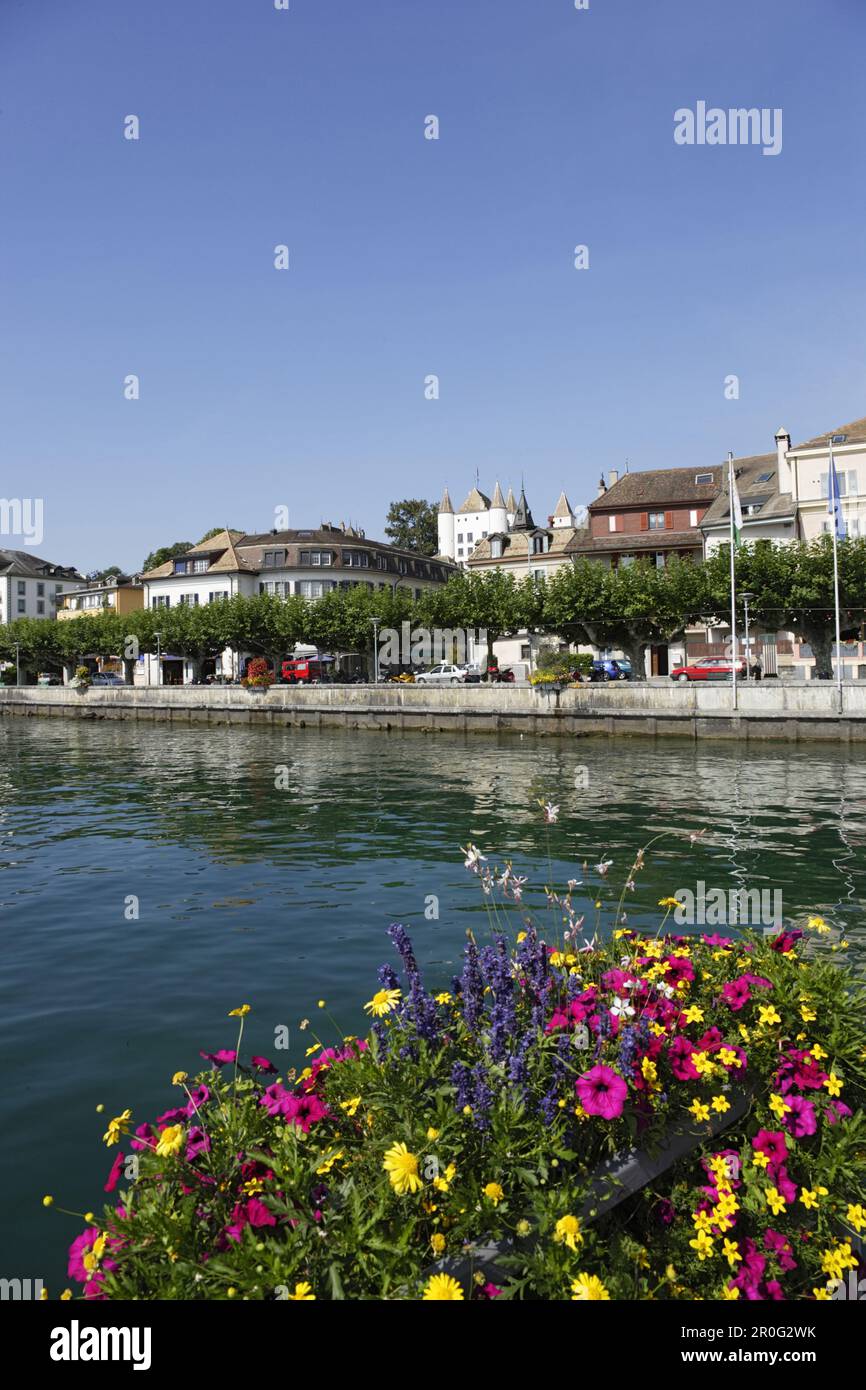 Nyon landscape hi-res stock photography and images - Alamy