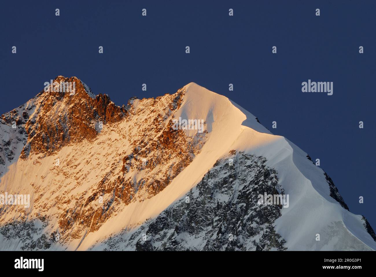 Piz symbol hi-res stock photography and images - Alamy