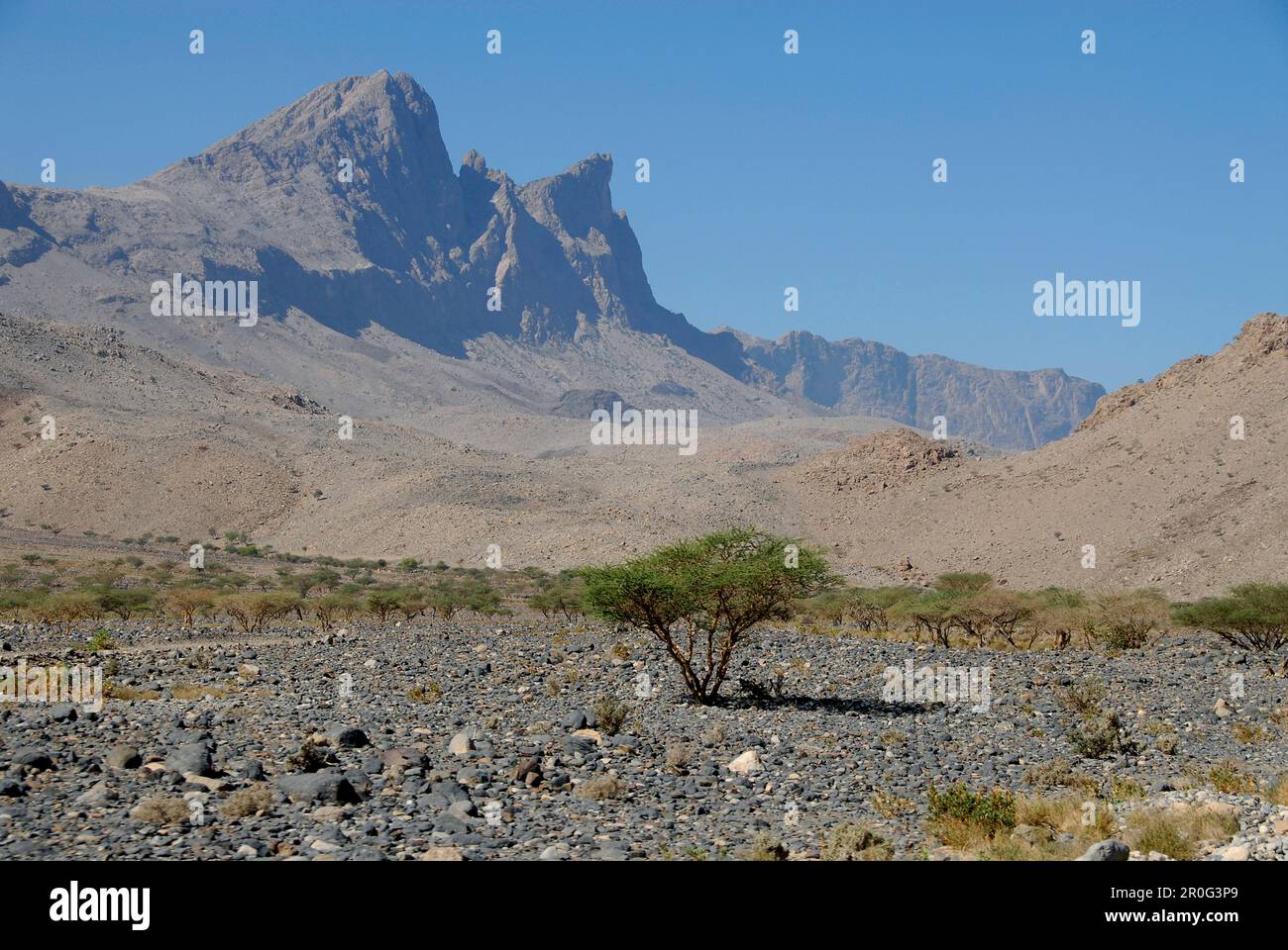 Barren scenery with mountains, Al Hajar mountains, Oman, Asia, Oman ...