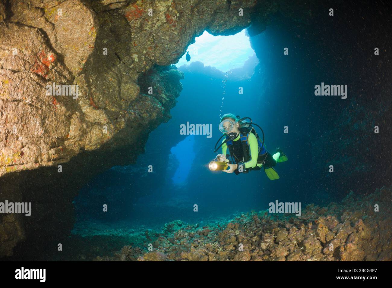 Underwater cave diving hawaii hi-res stock photography and images - Alamy