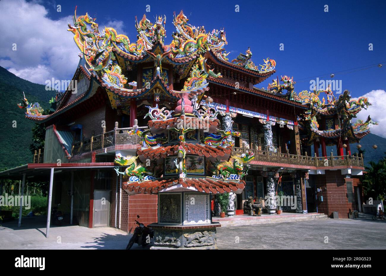 Tao temple with colourful figures at daytime, Taiwan, Asia Stock Photo ...