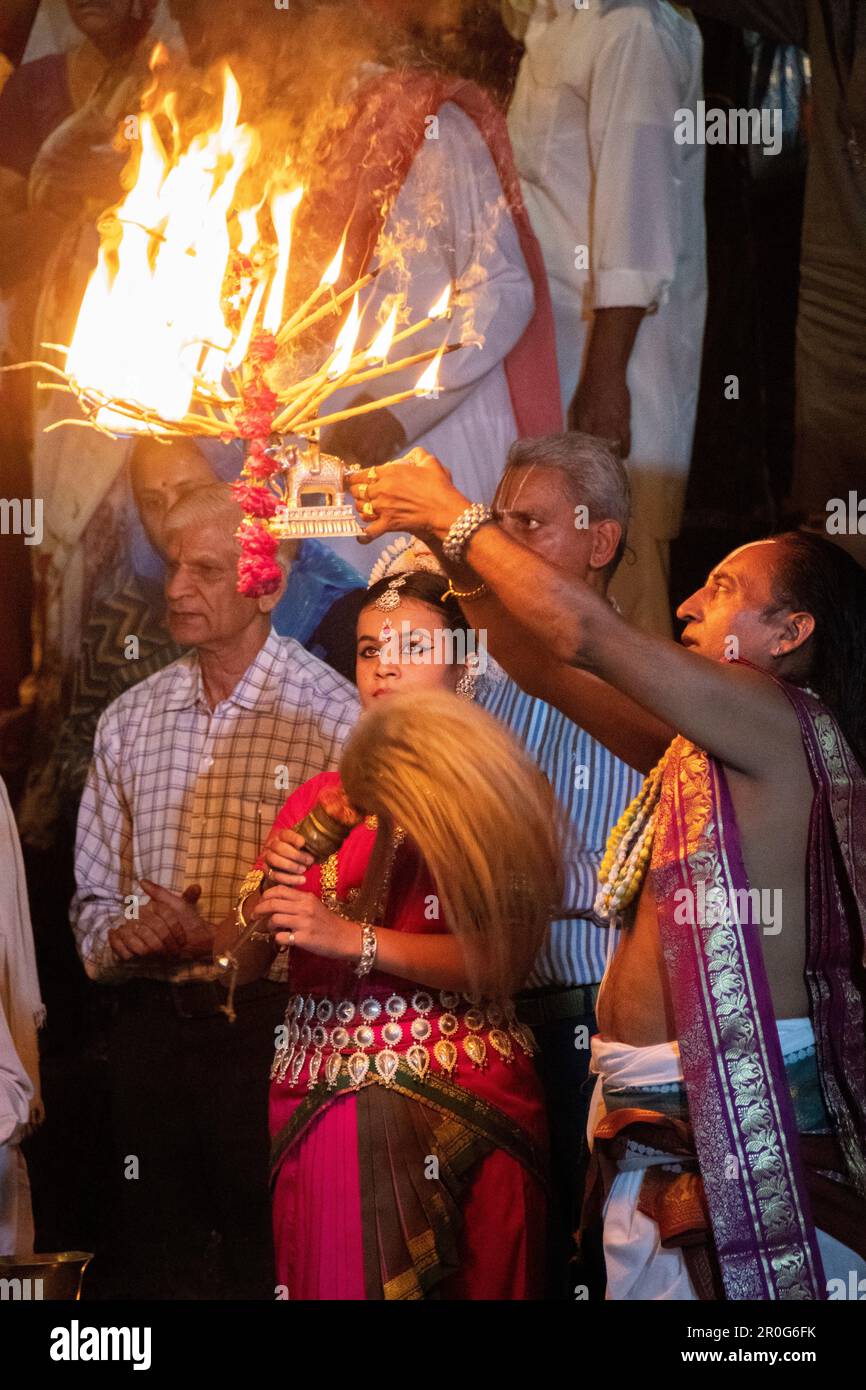An Arti Ceremony on the ghats of Pushkar Lake, Pushkar, Rajasthan ...