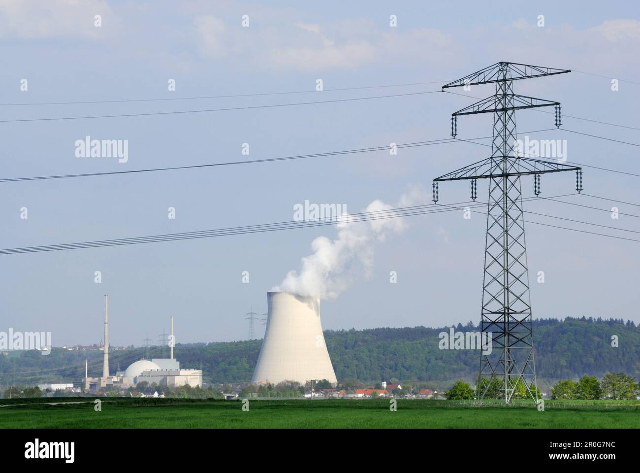 Nuclear power plant isar ii hi-res stock photography and images - Alamy