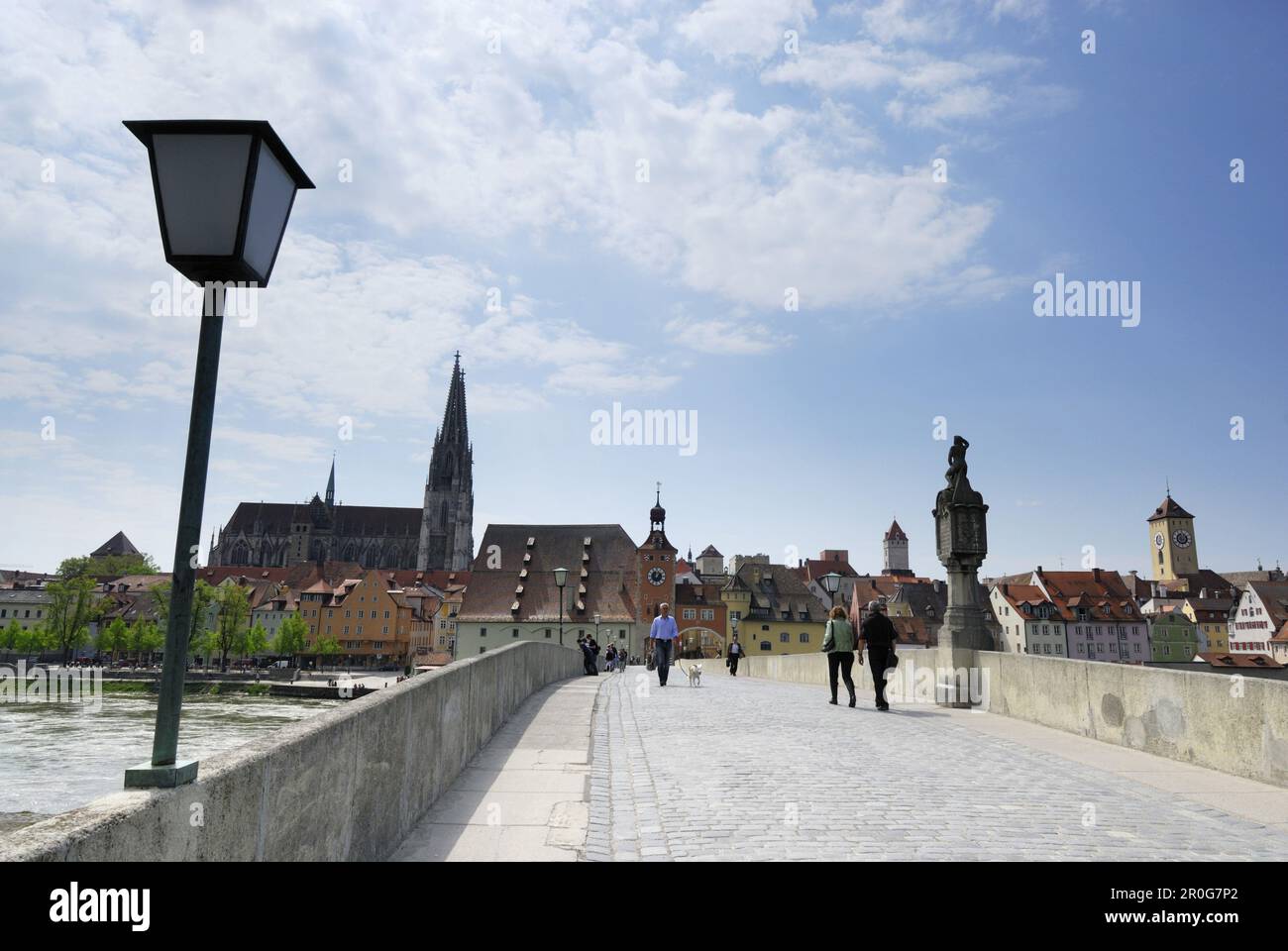 View over Stone Bridge to Regensburg Cathedral, Regensburg, Upper ...