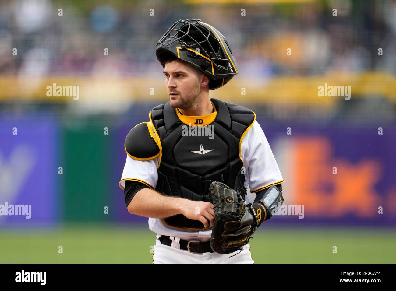 Pittsburgh Pirates catcher Jason Delay plays in a baseball game against ...